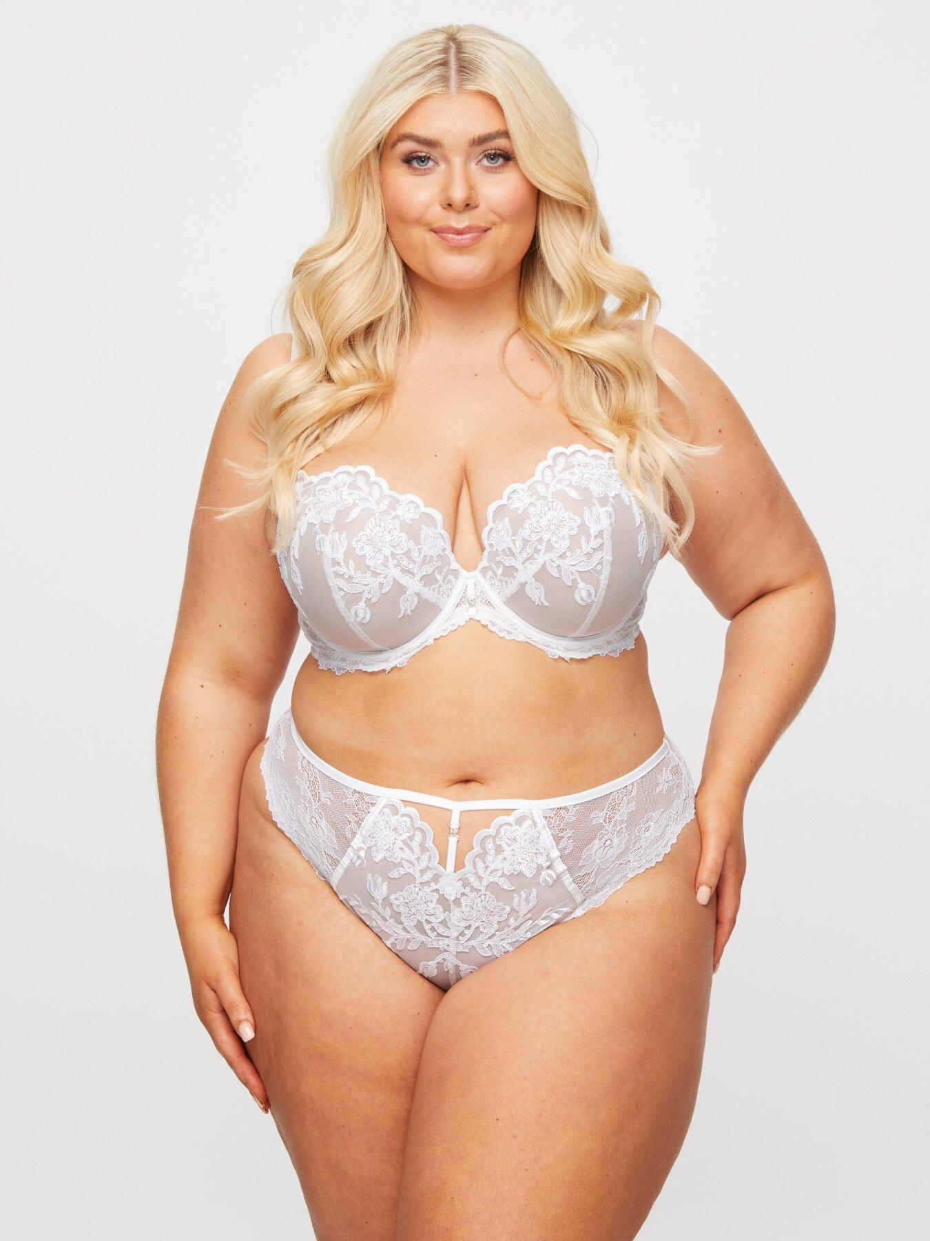 Women | 36D-DD | Very