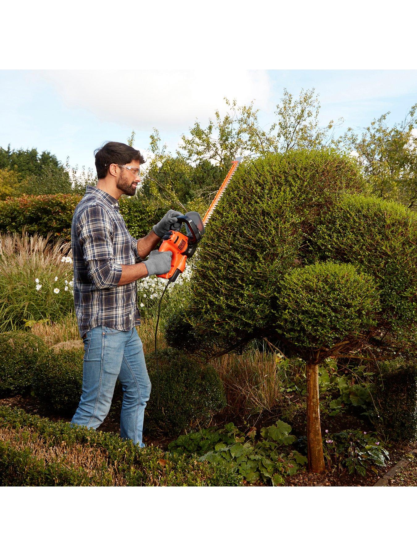 Black Decker 500 watt Hedge Trimmer Very