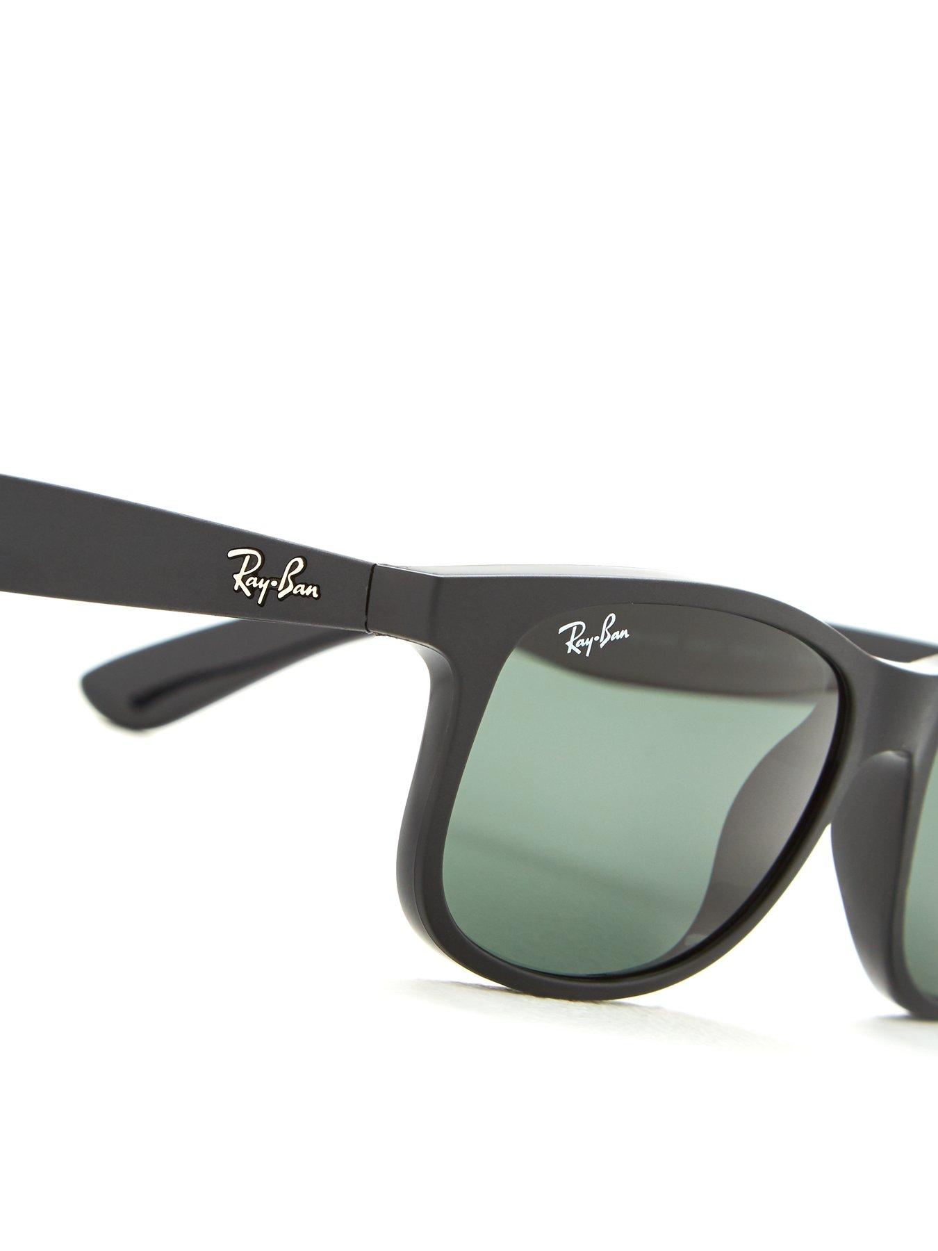 Ray-Ban Wayfarer 0RB4202 Sunglasses - Black | Very