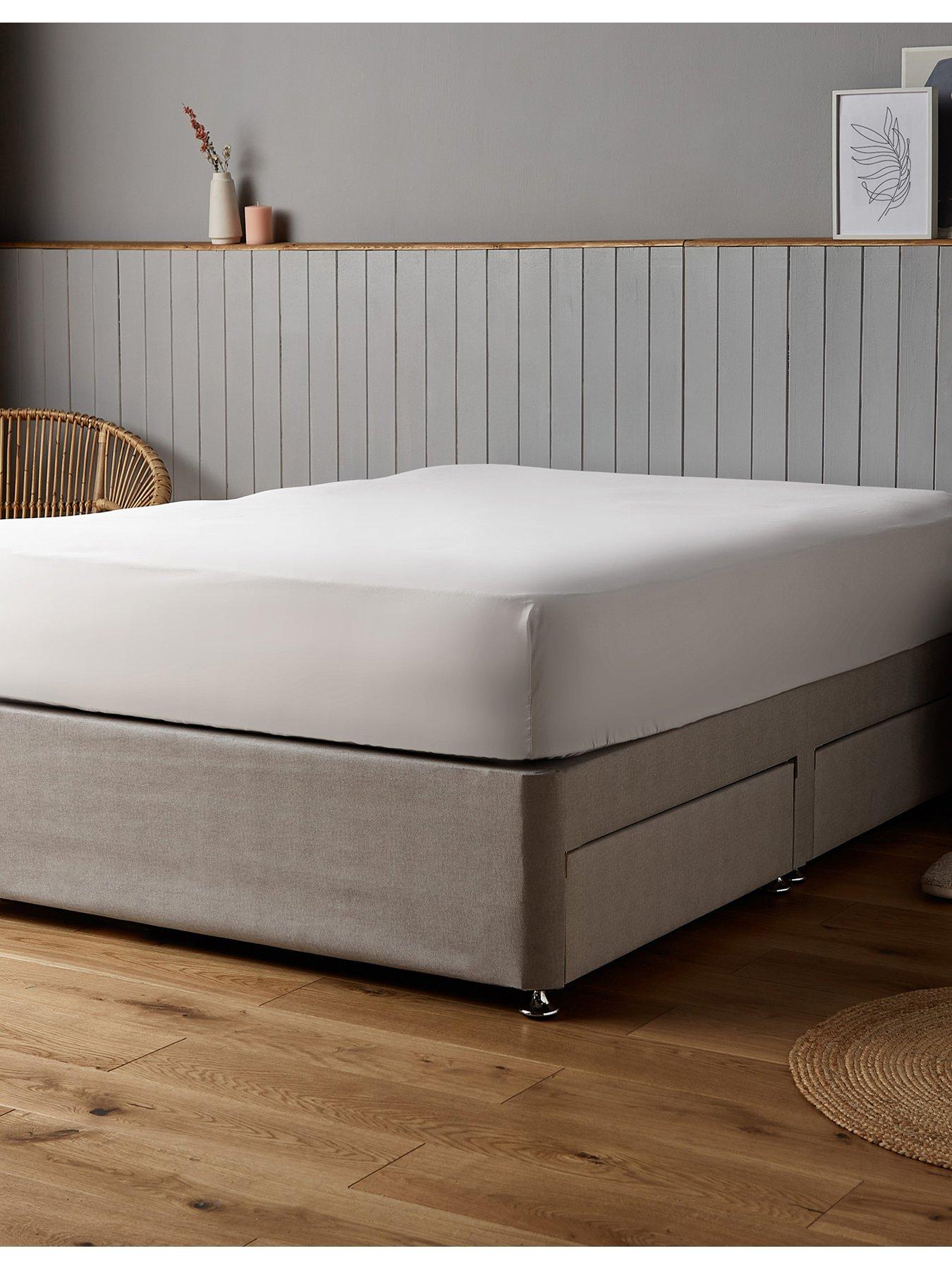 Home & Garden | Polyester | Fitted Sheets | 180 | Very