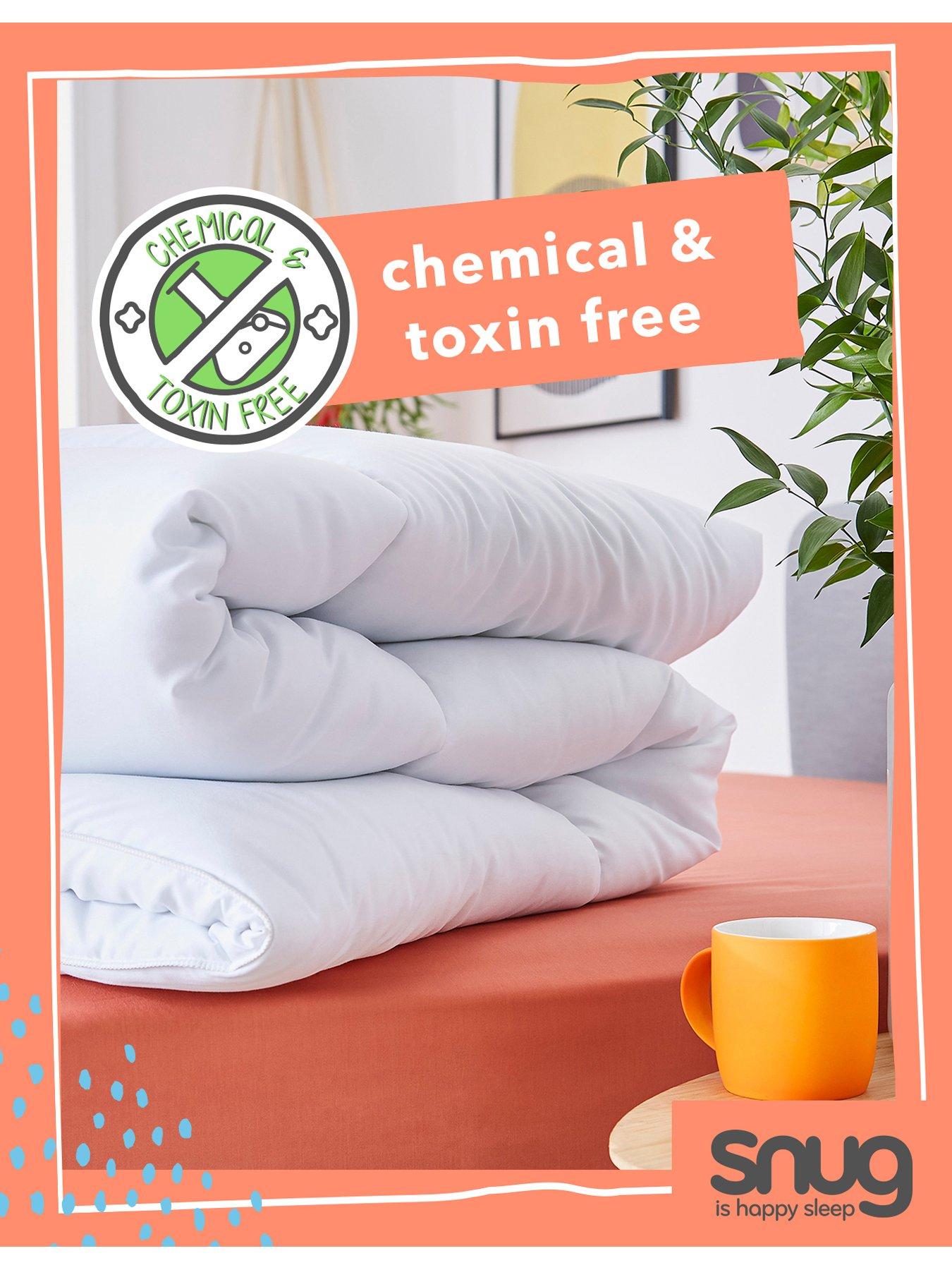 Snug Snuggle Up Duvet - 13.5 Tog - White | Very