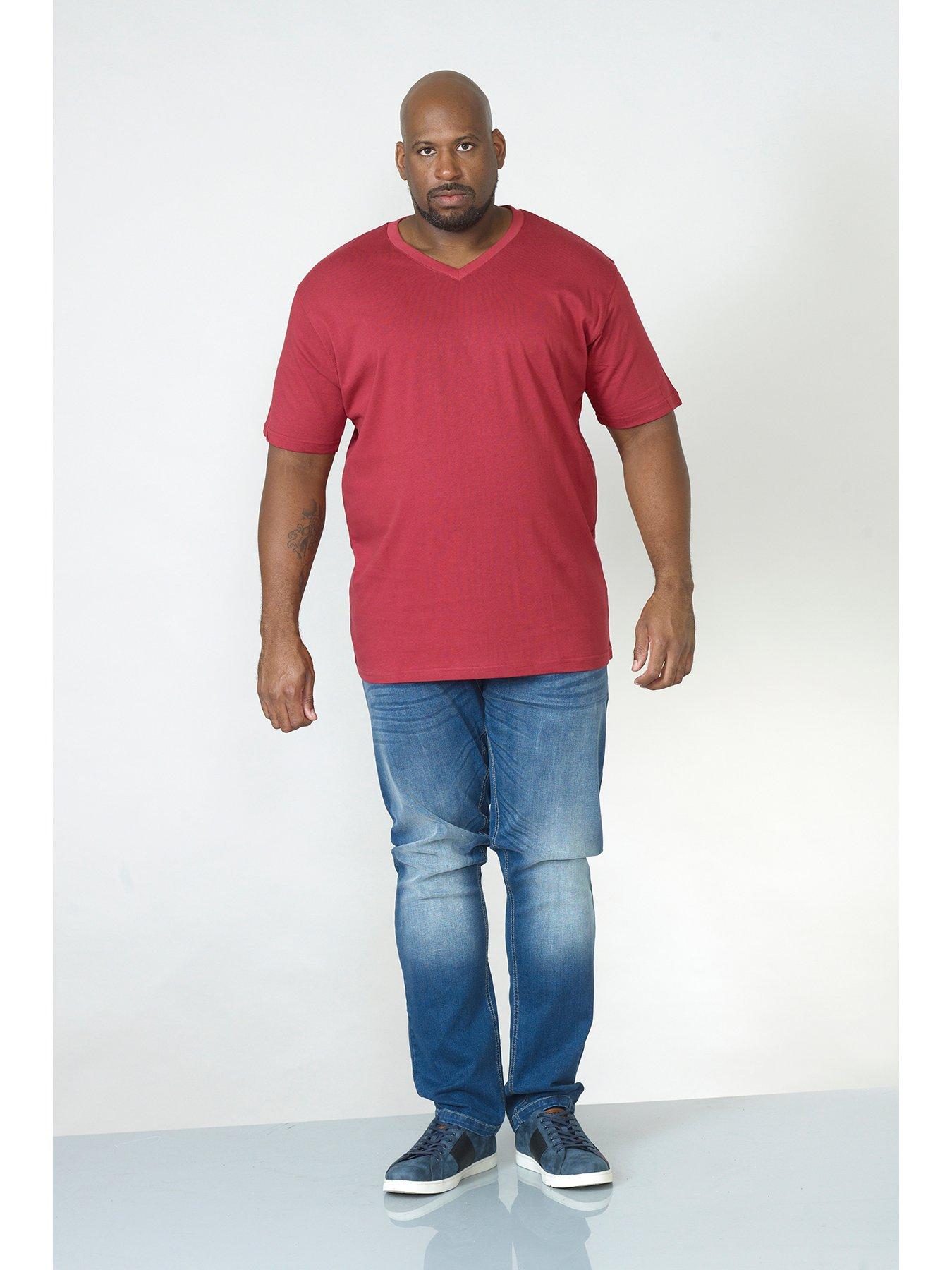 D555 Signature V Neck T-shirt - Red | Very