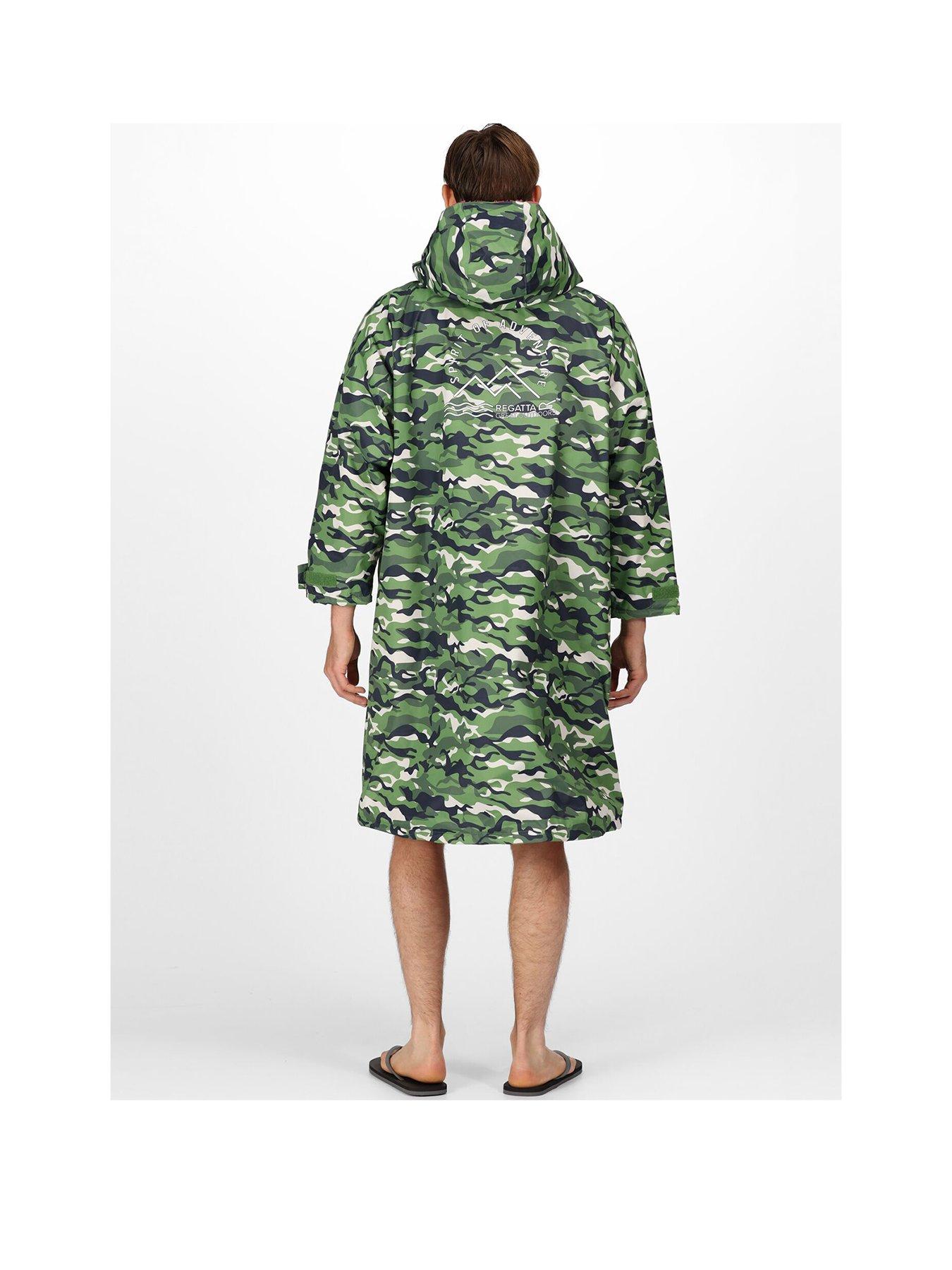 Regatta Adult Waterproof Changing Robe - Camo | very.co.uk