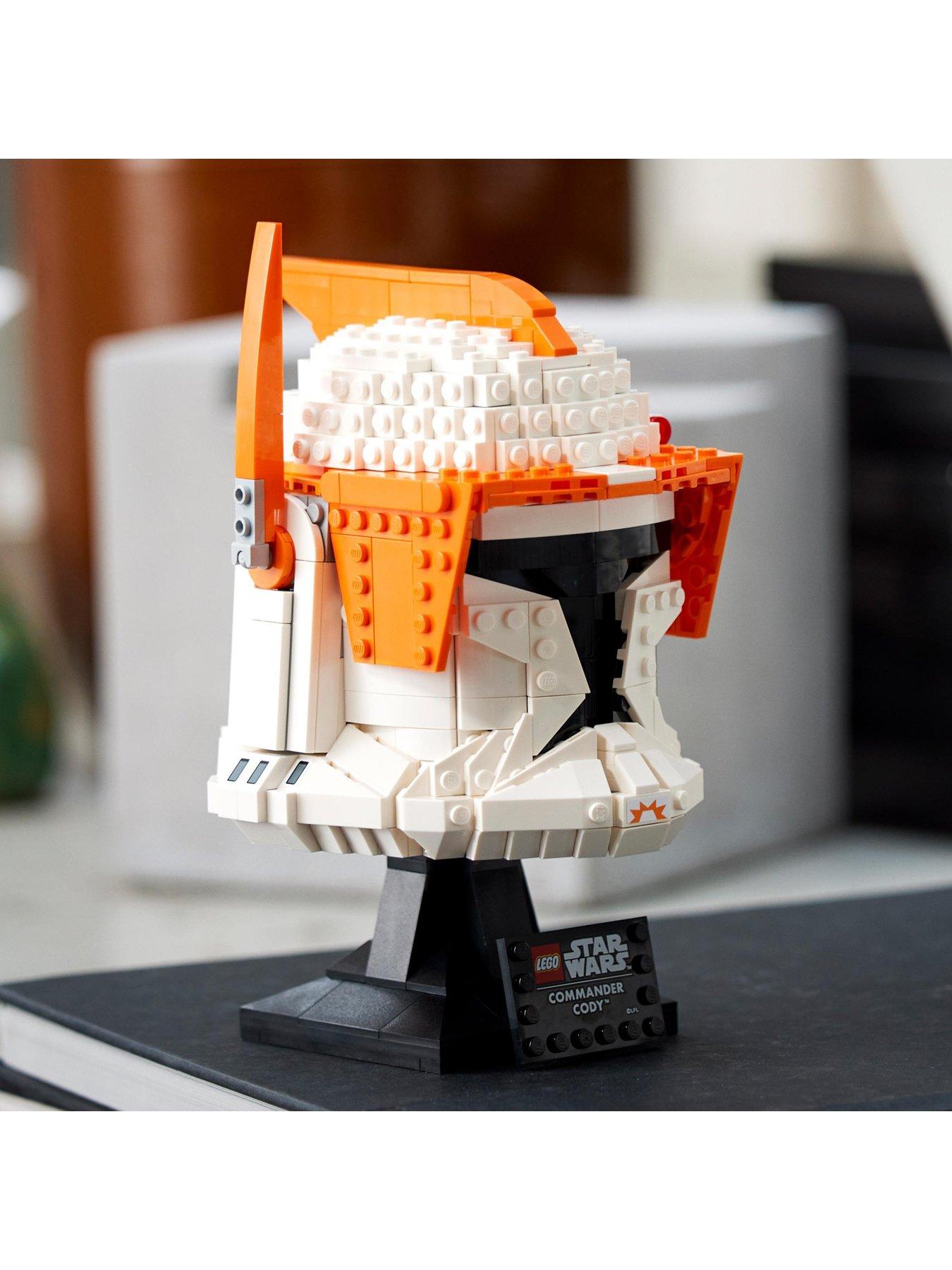LEGO Star Wars Clone Commander Cody™ Helmet 75350 | Very