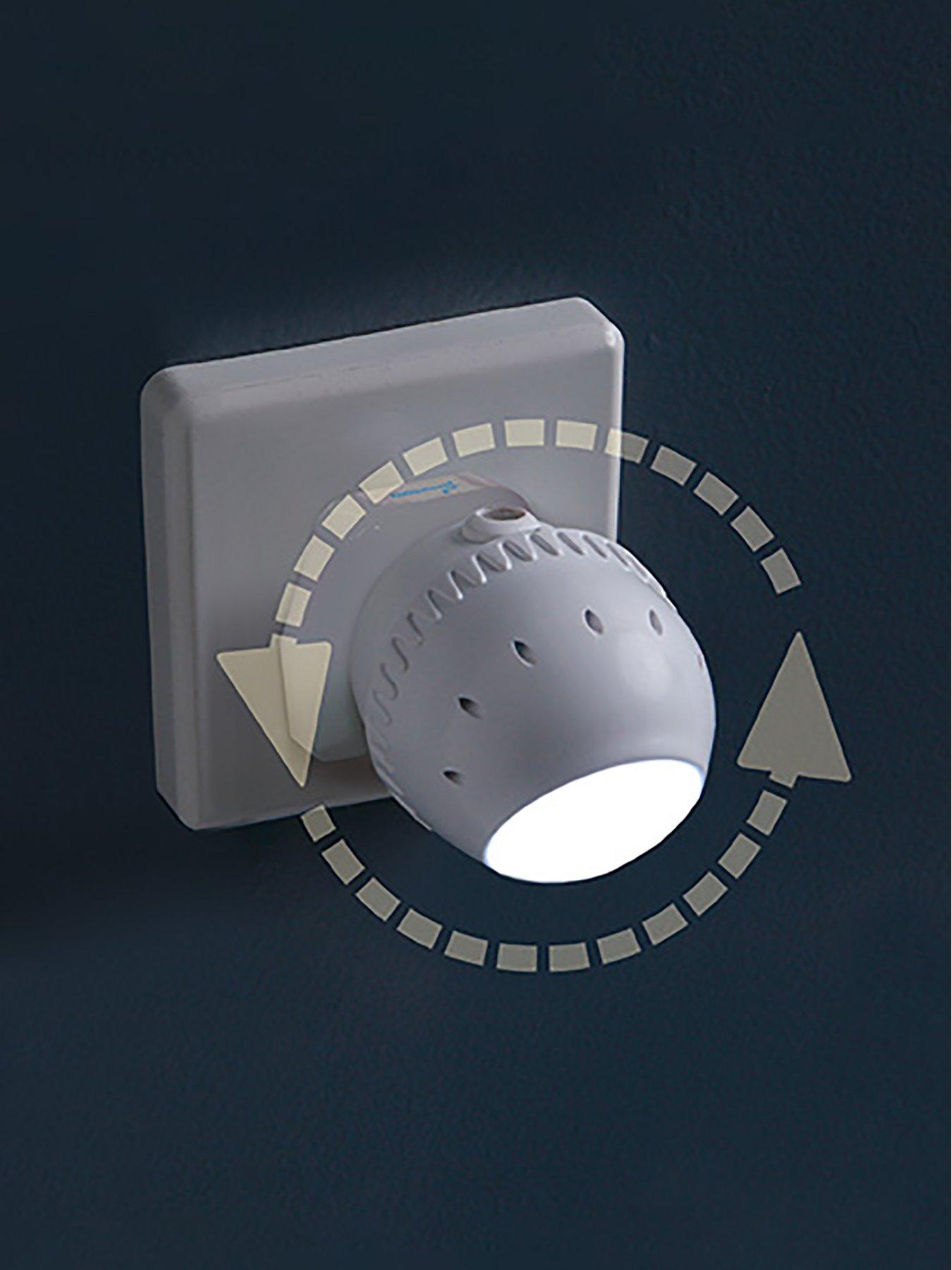 Dreambaby Auto-Sensor LED Swivel Night Lights - 2 Pack | Very