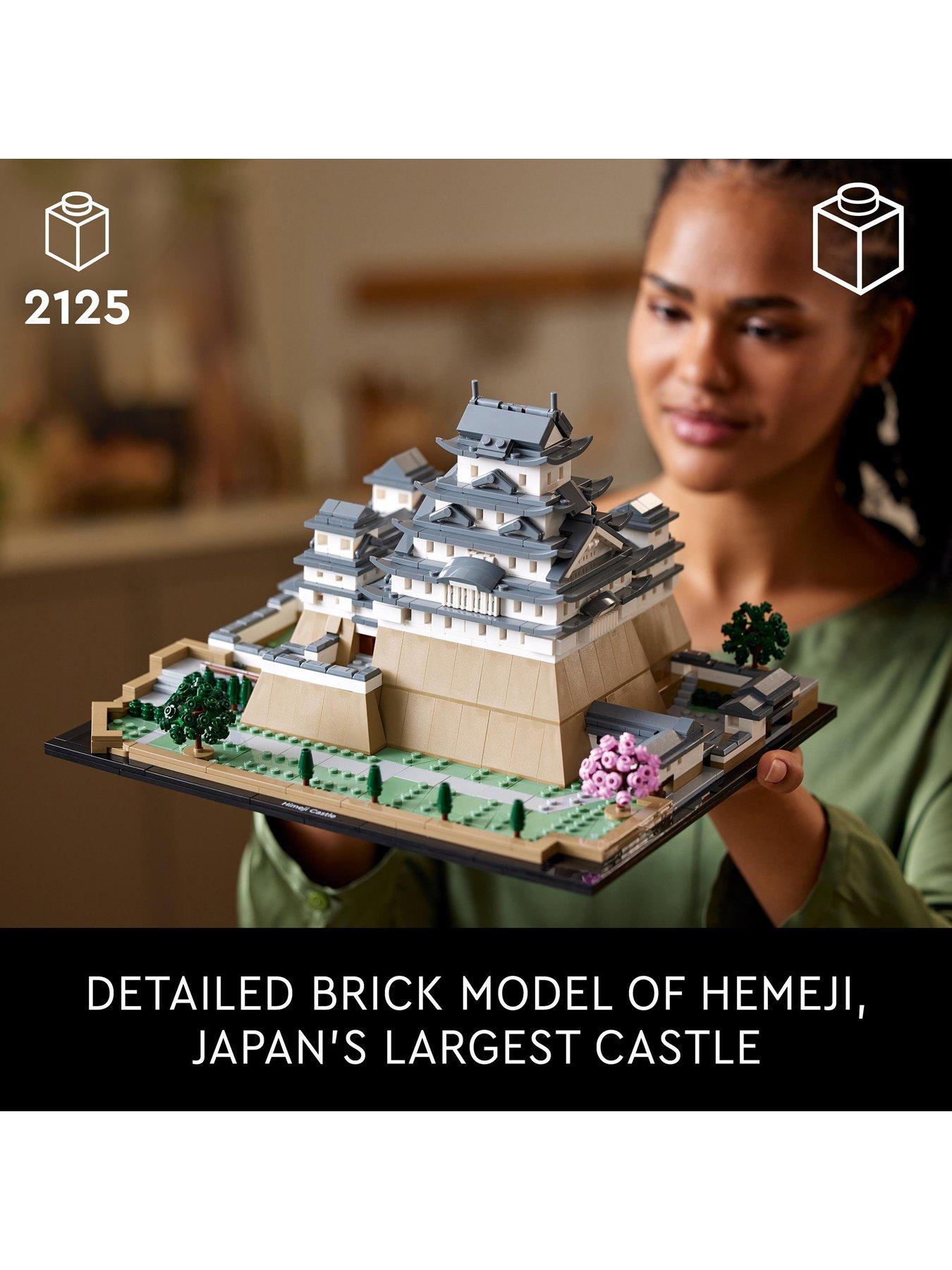 LEGO Architecture Himeji Castle Building Set 21060 | Very