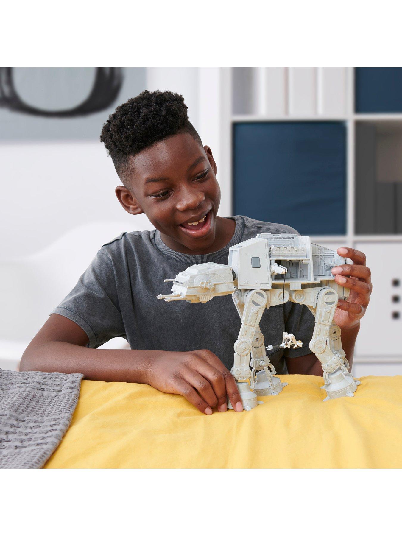 Star Wars STAR WARS Micro Galaxy Squadron AT-AT Walker - 10-Inch ...