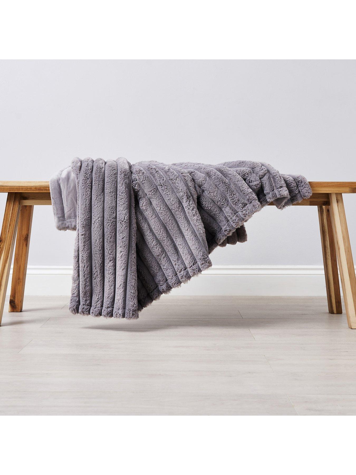 Very Home Chunky Ribbed Throw | Very