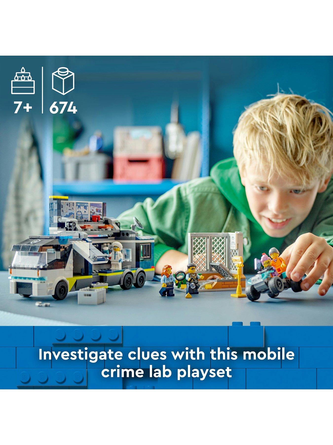 LEGO City Police Mobile Crime Lab Truck Toy 60418 | Very
