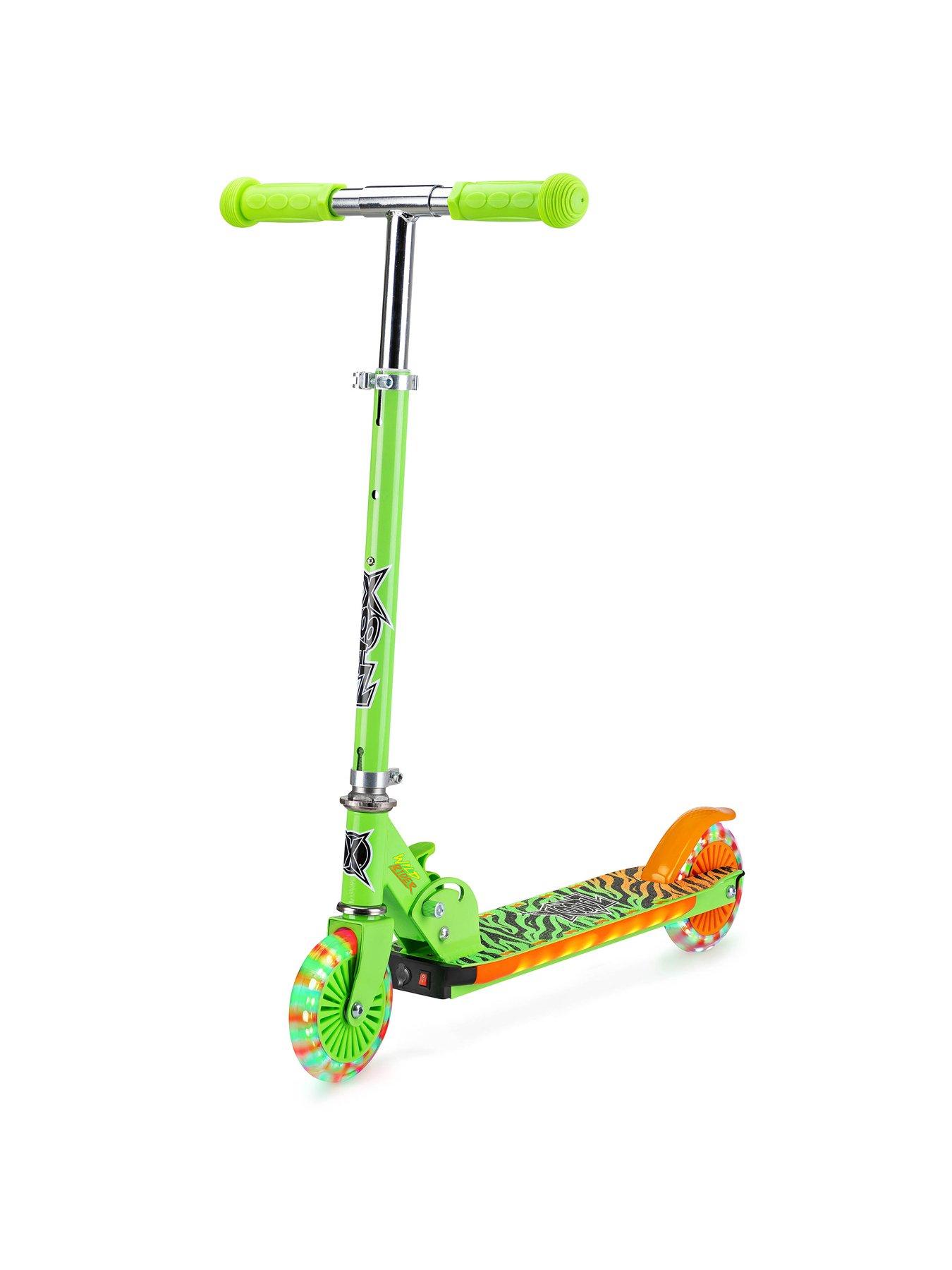 XOOTZ Wild Rider LED Scooter - Green Tiger | Very