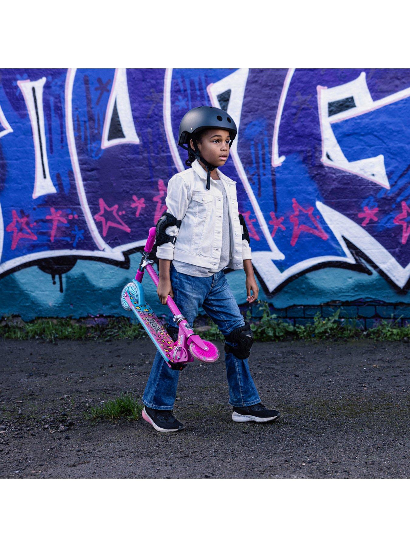 XOOTZ Wild Rider LED Scooter - Pink Leopard | Very