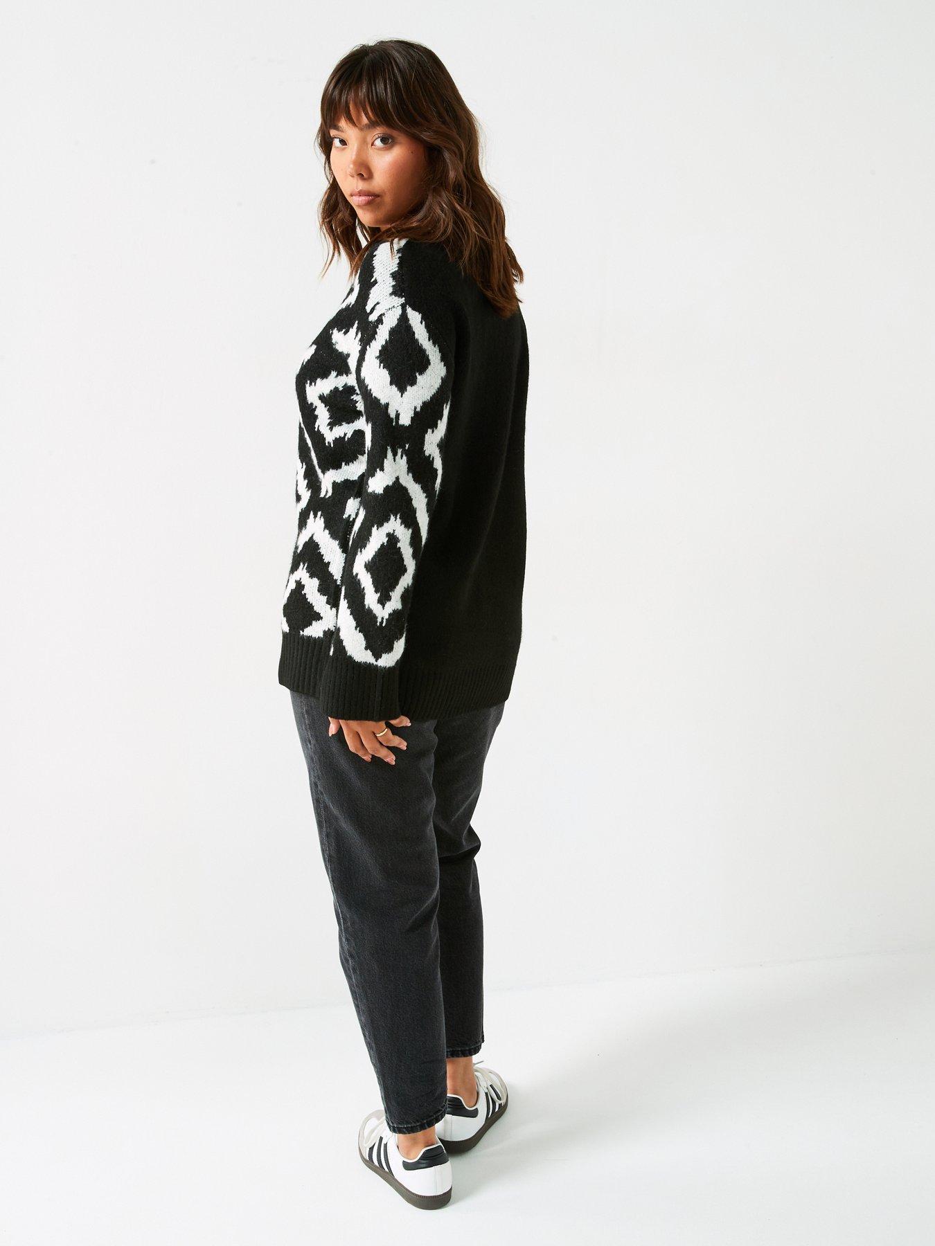 V by Very Curve V Neck Pattern Jumper - Print | Very