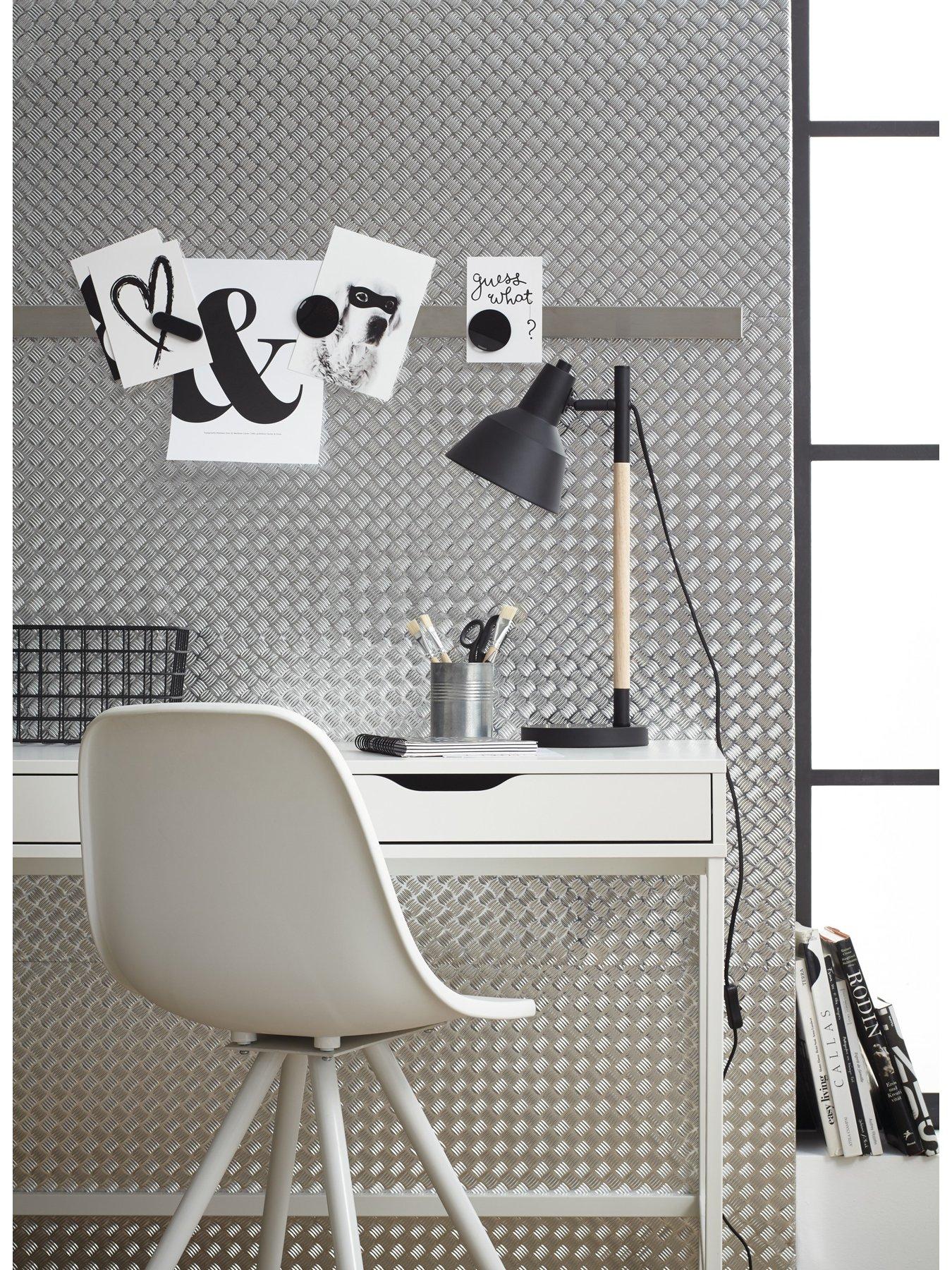 D-C-Fix Silver Checker Plate Self-Adhesive Vinyl Wrap Film – 67.5 x 200 ...