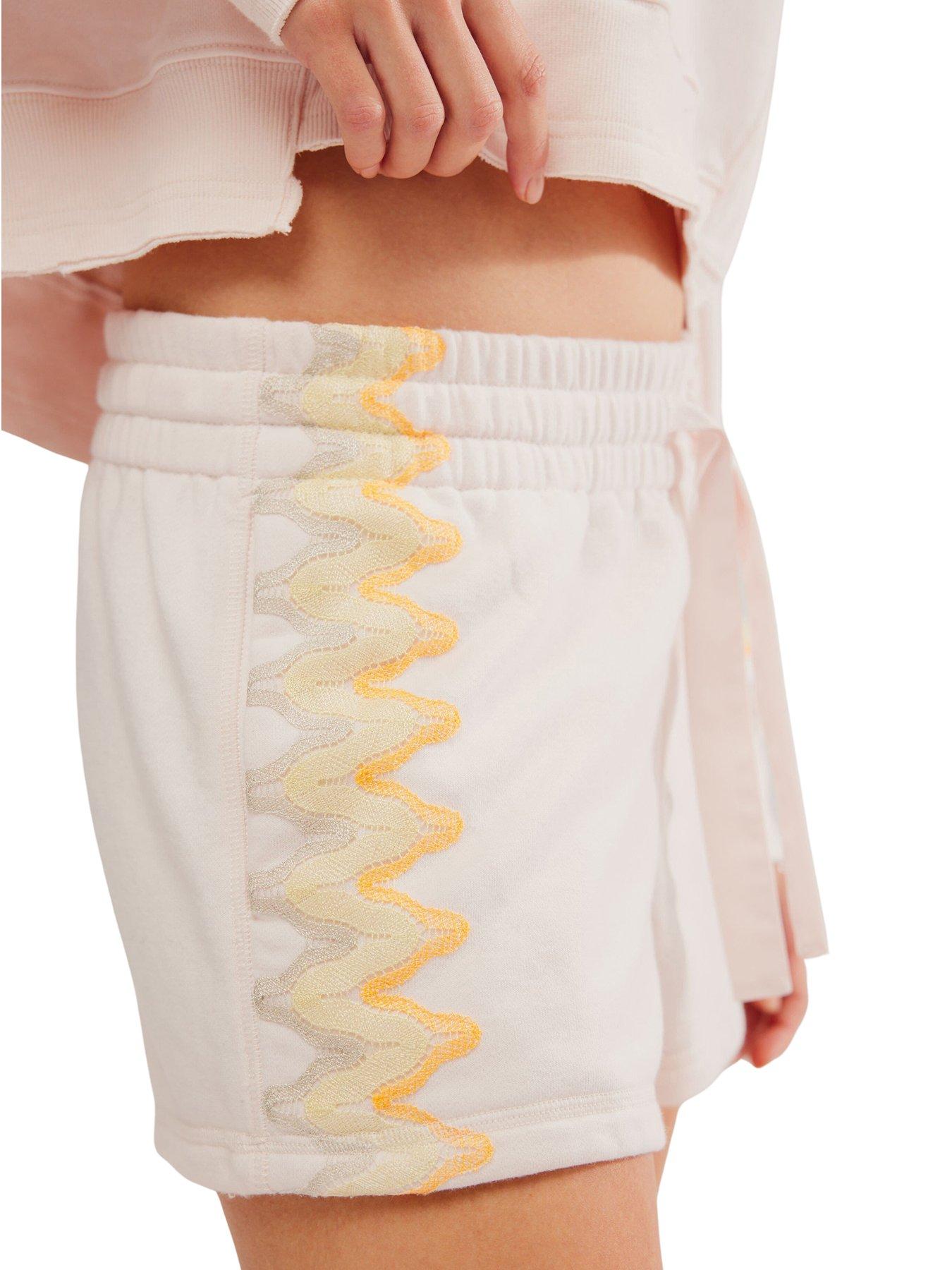 FP Movement Women's Movement Feeling Wavy Shorts - Cream | Very