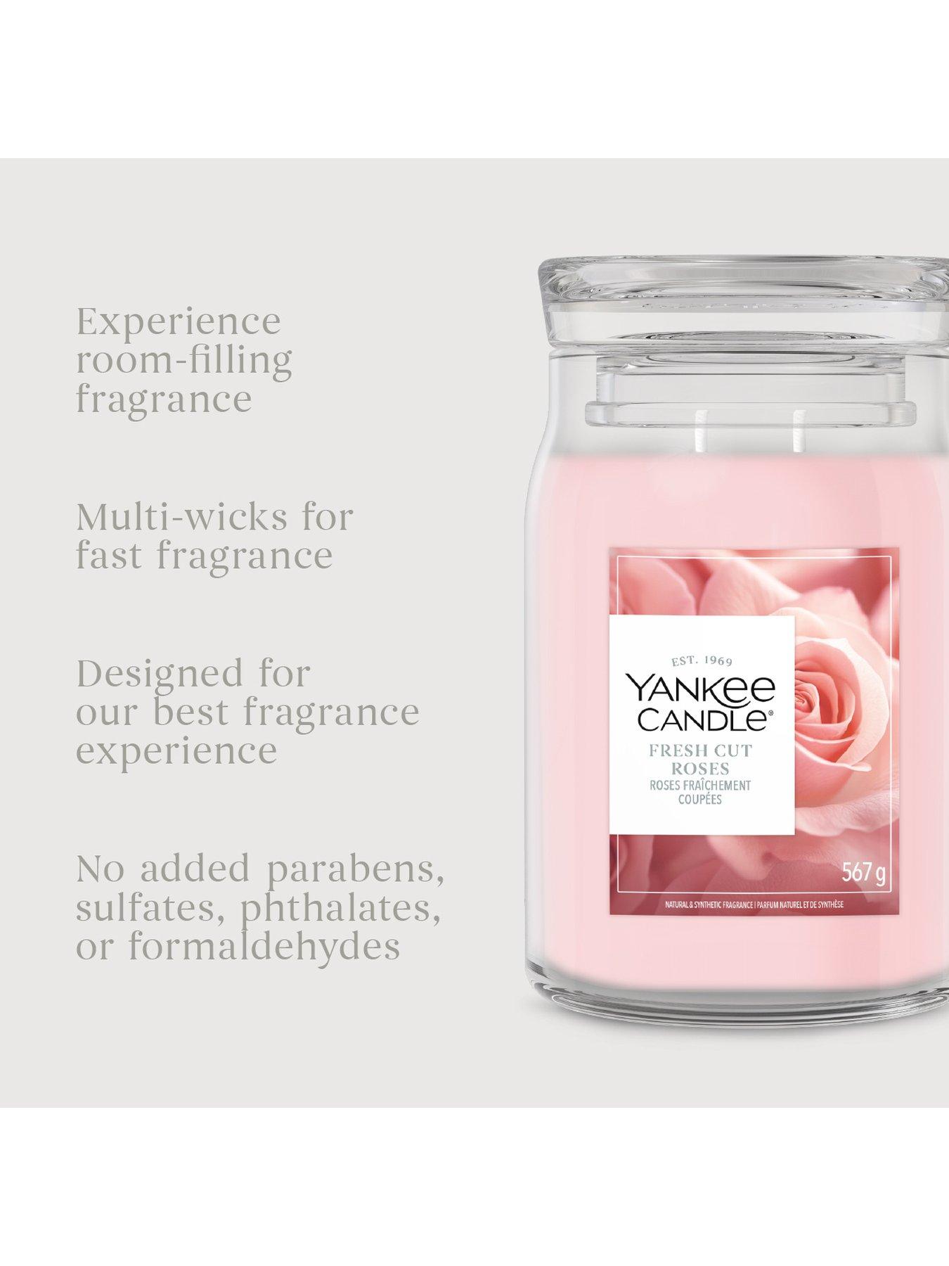 Yankee Candle Signature Large Jar Candle – Fresh Cut Roses | Very
