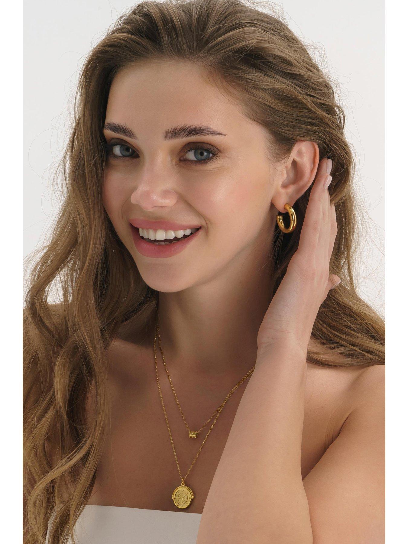 Elk & Bloom Chunky Rope Framed Gold Wheel of Fortune Necklace - Gold | Very