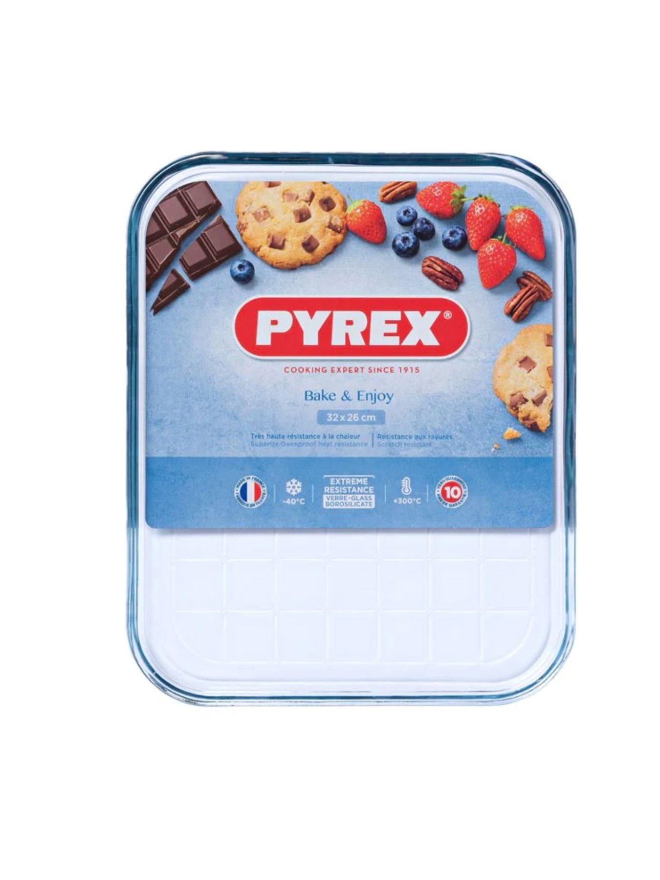 Pyrex Bake and Enjoy Set of 2 Glass Baking Trays | Very