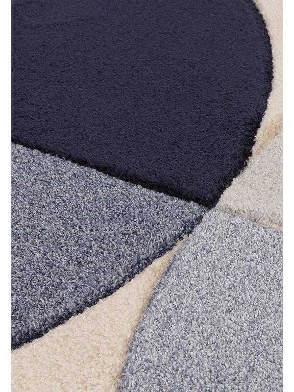 Asiatic Sketch Curve Rug | Very Asiatic Sketch Curve Rug | Very