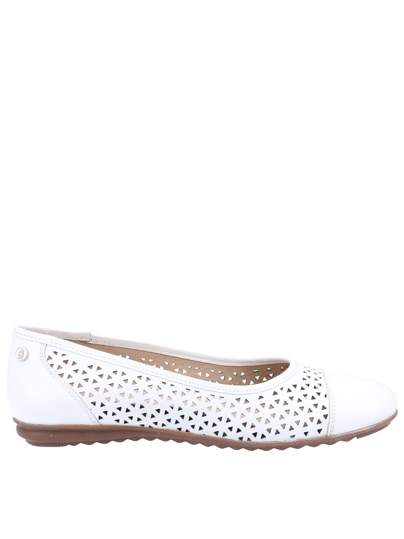 Hush Puppies Leah Ballerina Pump - White | Very