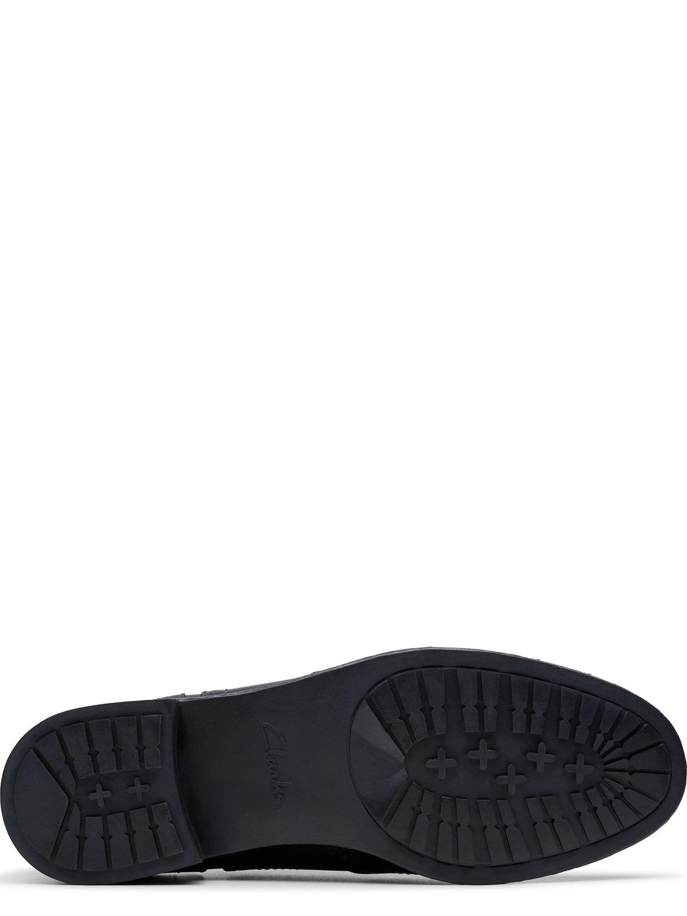 Clarks Havisham Oak Brogue - Black Leather | Very