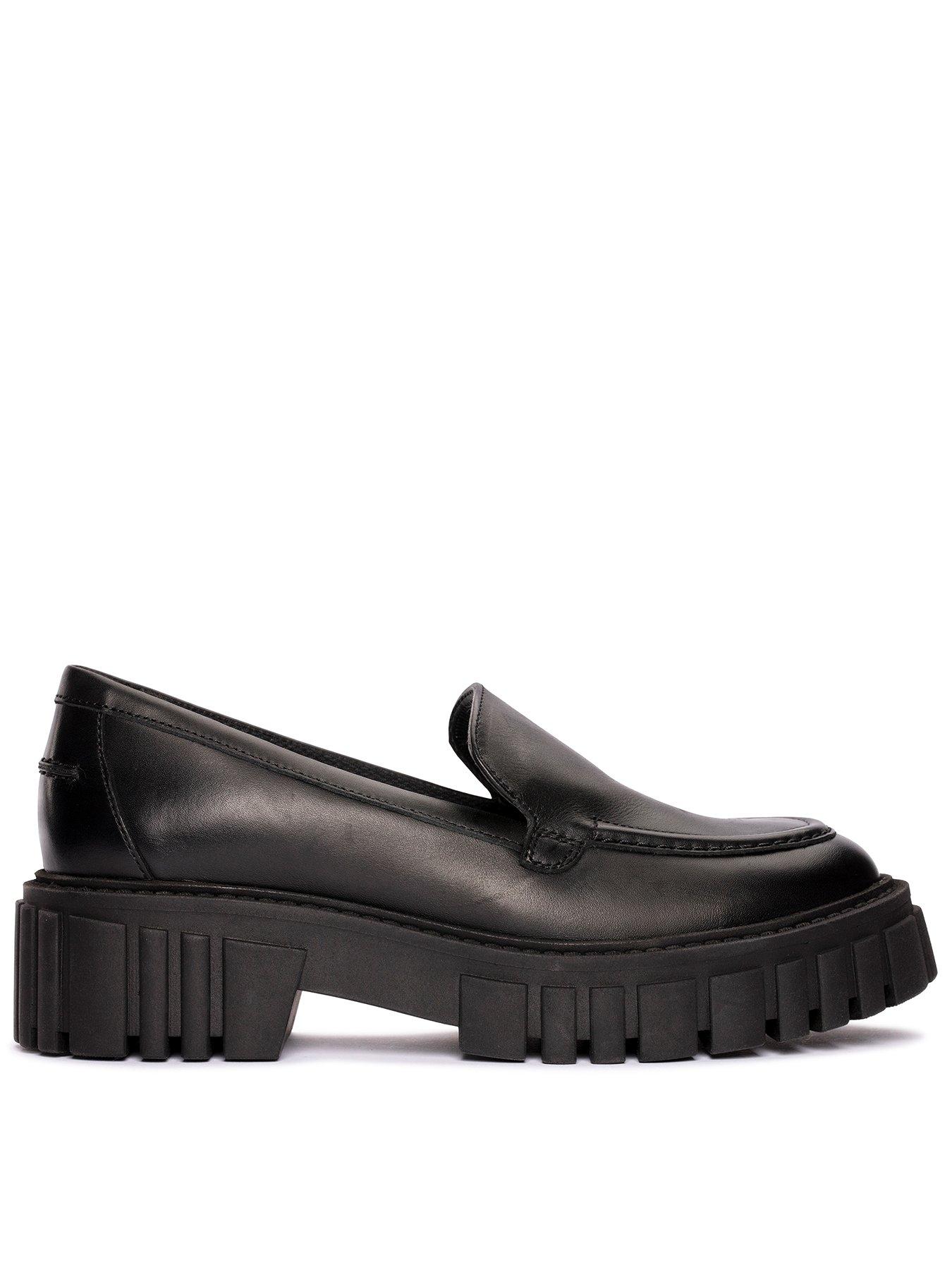 Clarks Page Loafer Black Leather Very