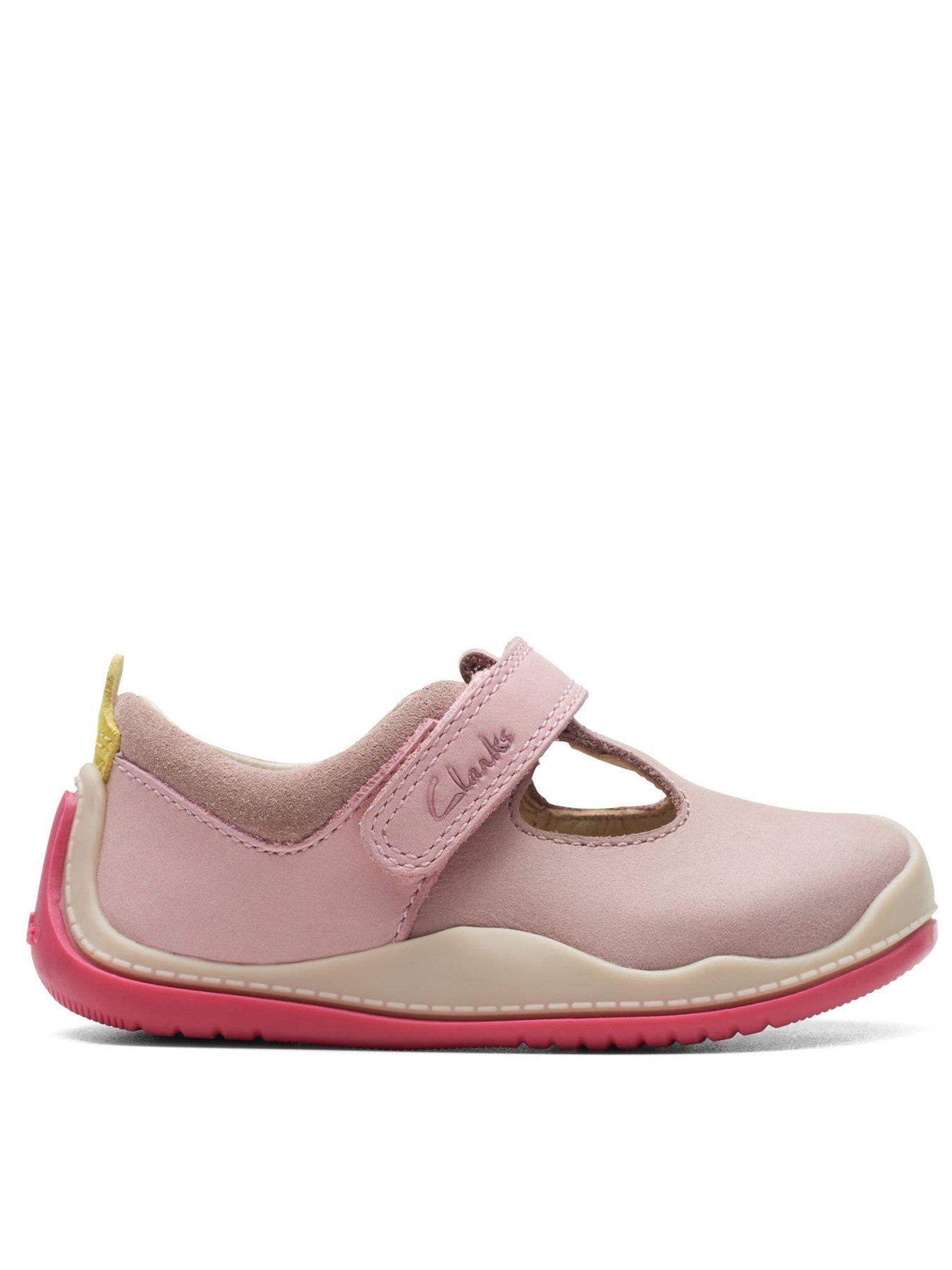 Clarks crawling shoes store