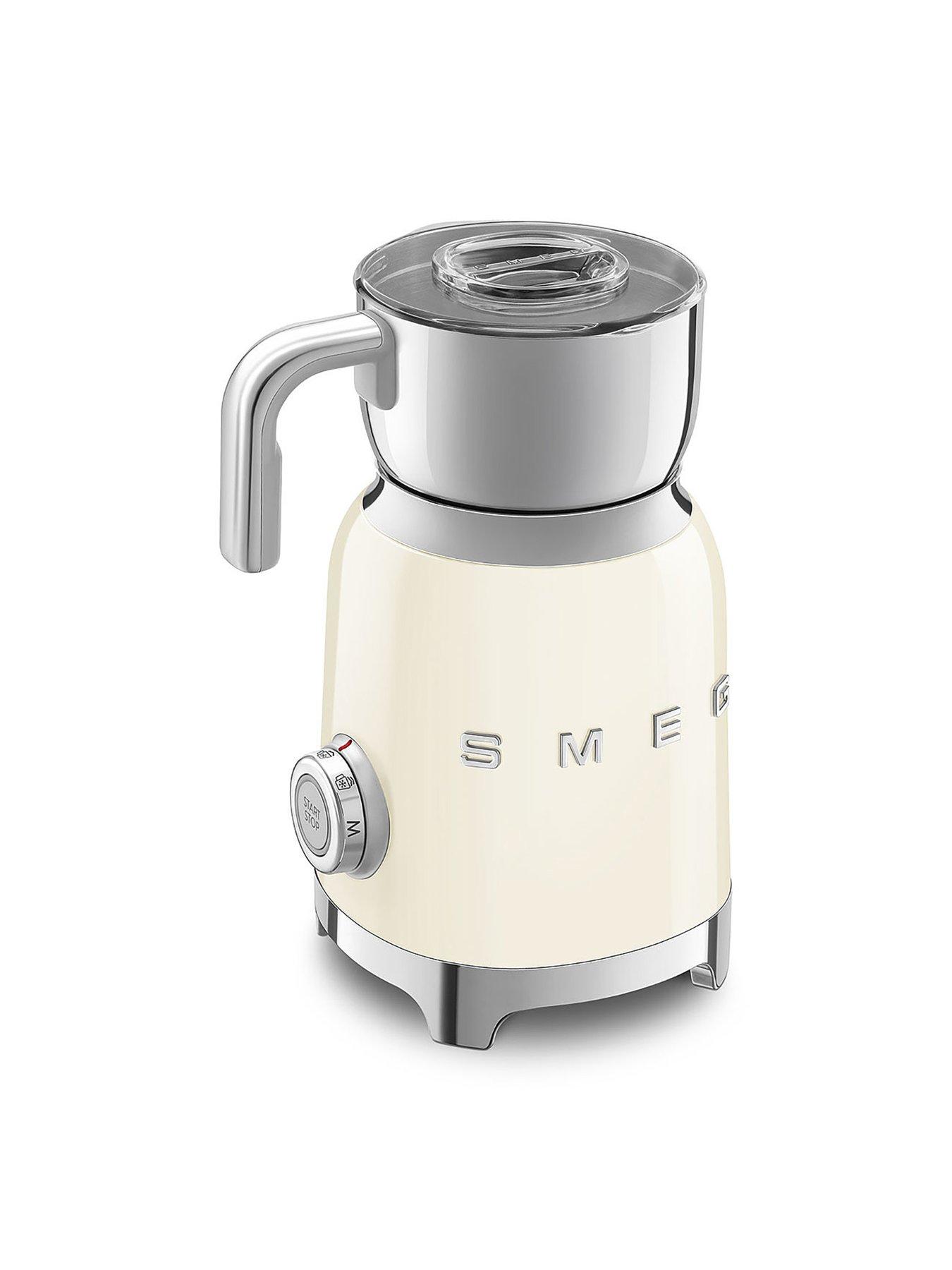 Smeg MFF11 Milk Frother with Tritan™ Renew Lid - Cream | Very