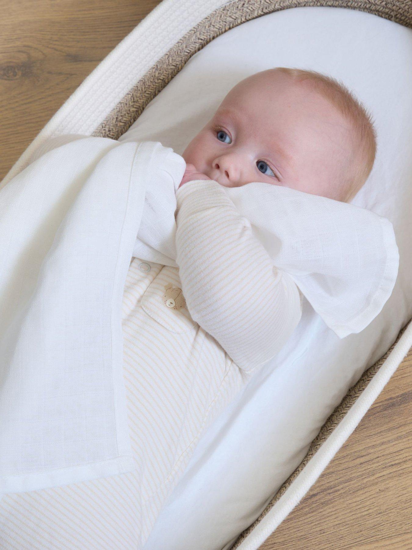 Clair De Lune 3 Pack Star Muslin Squares | Very