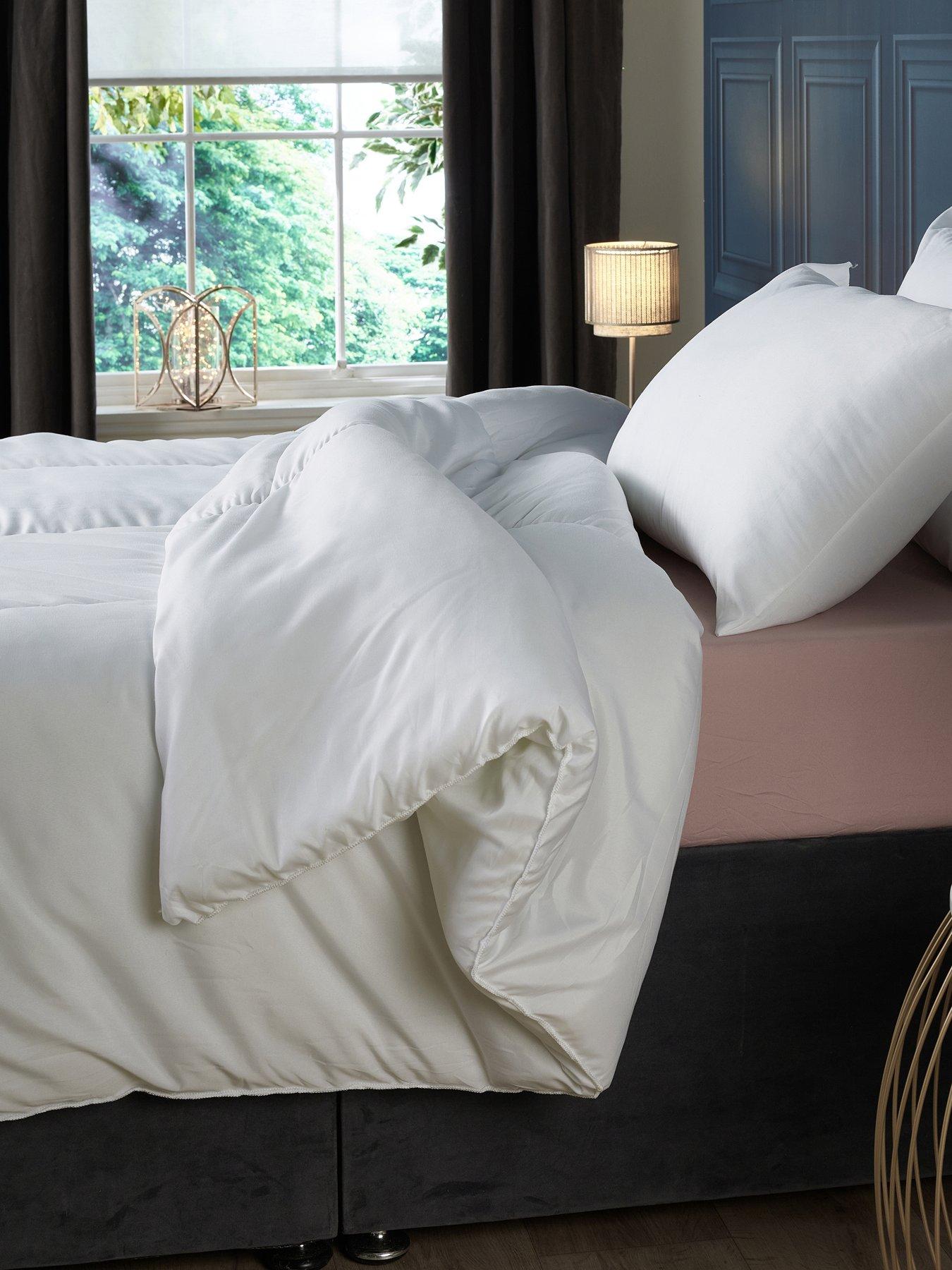 Very Home Anti-Allergy 15 Tog Double Duvet - White | Very
