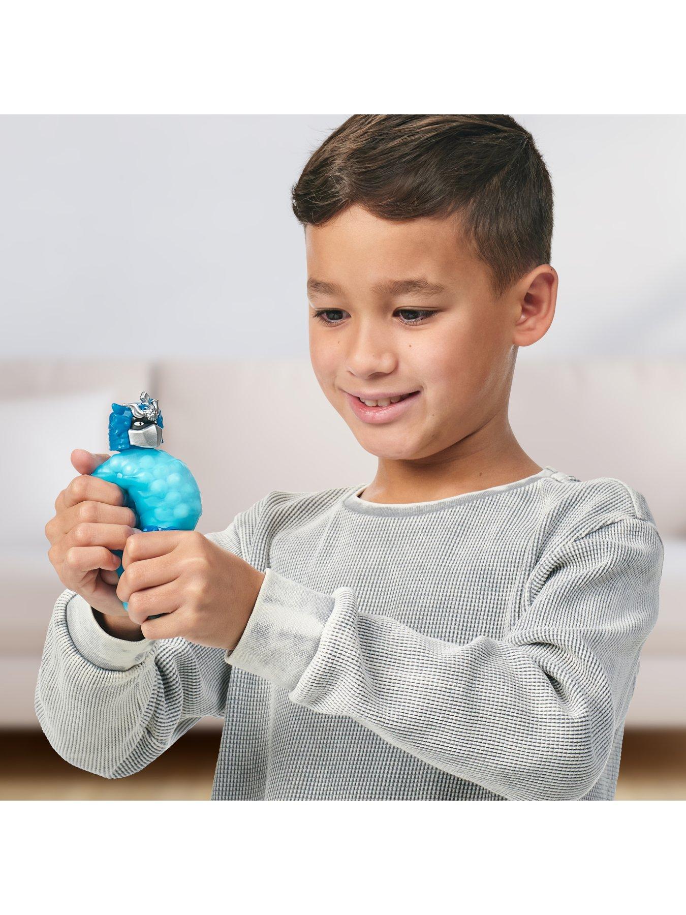 Heroes of Goo Jit Zu Stretch Strikers Hero - Pantaro | Very