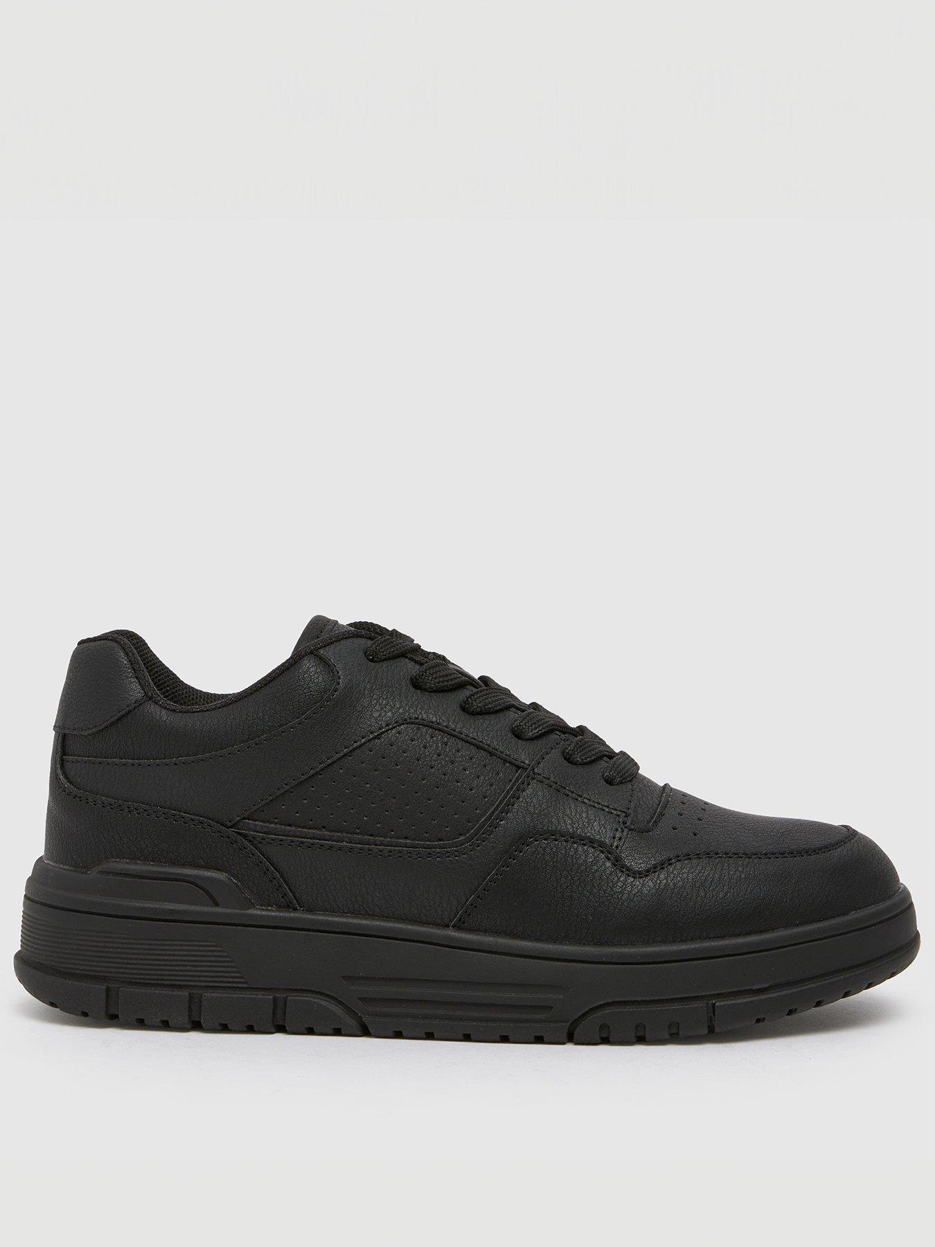 Schuh trainers store