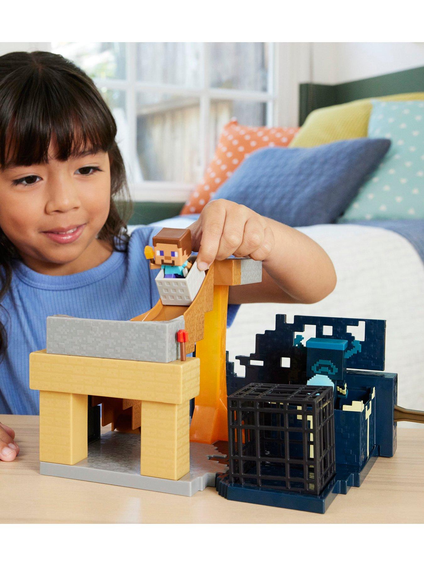 Minecraft survival mode playset uk store