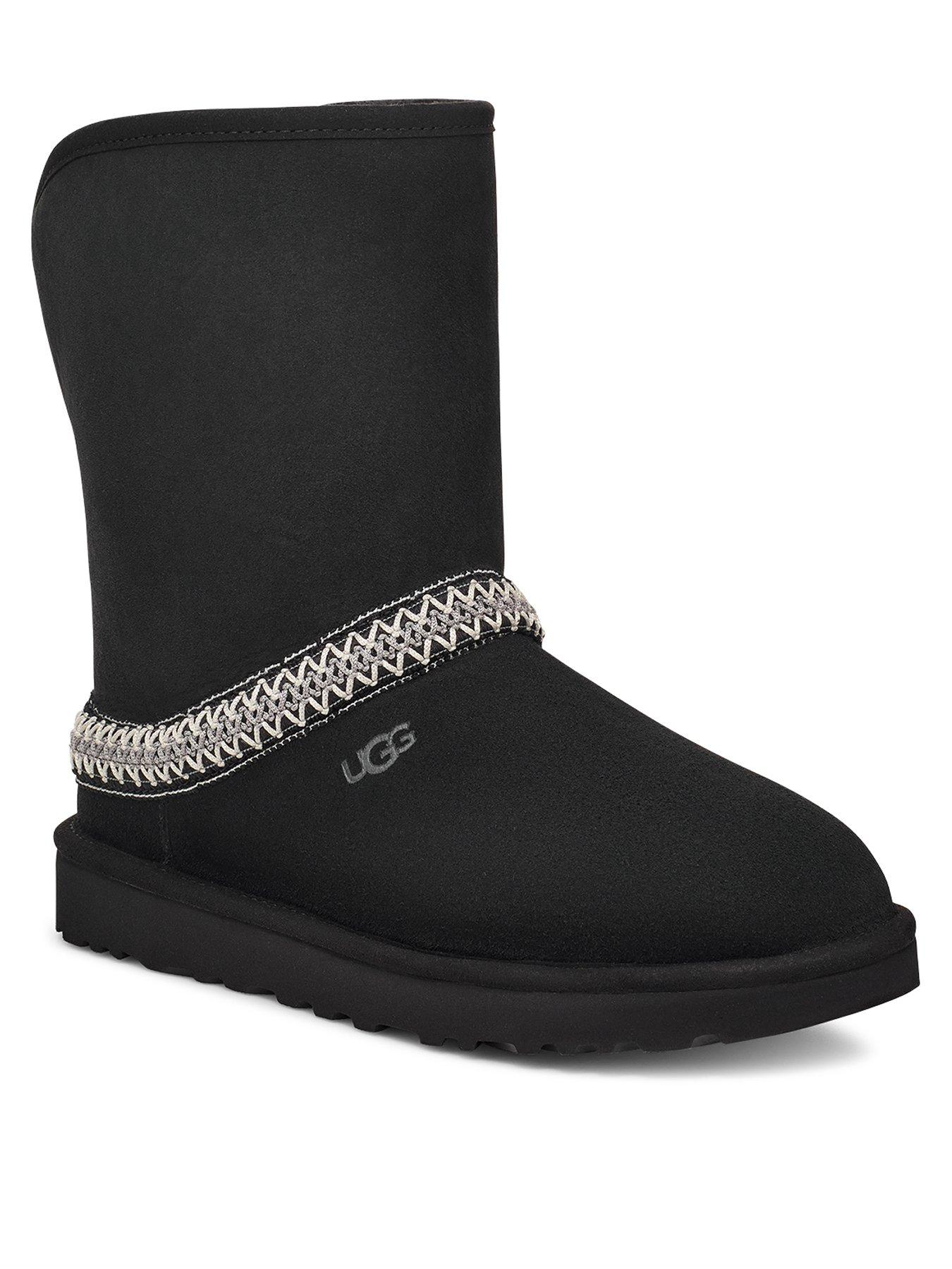 UGG Womens Classic Short Crescent Boot - Black | Very