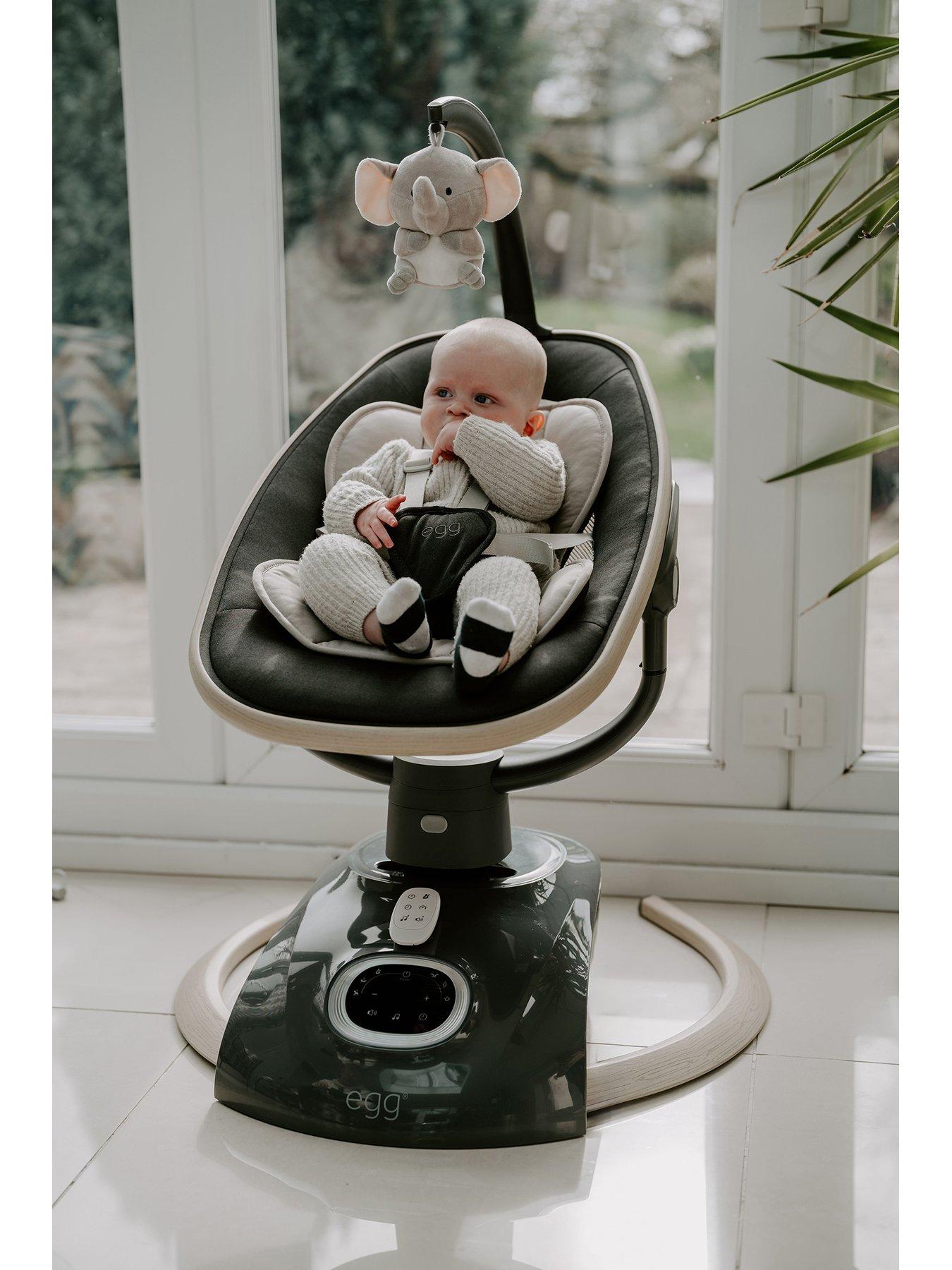 Egg Smart Motion Rocker | Very