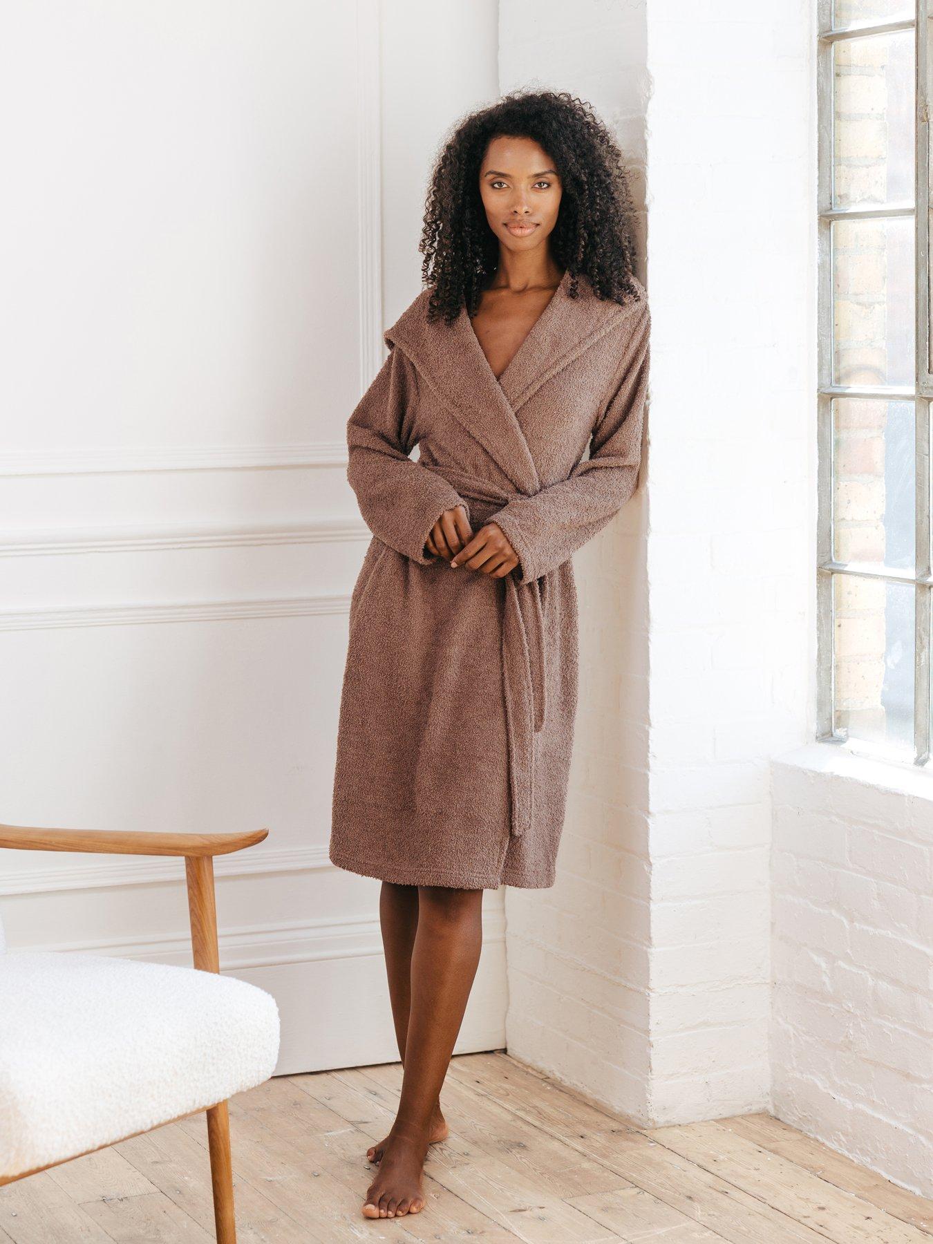 CHELSEA PEERS Chelsea Peers Classic Robe - Coral Fleece | Very.co.uk