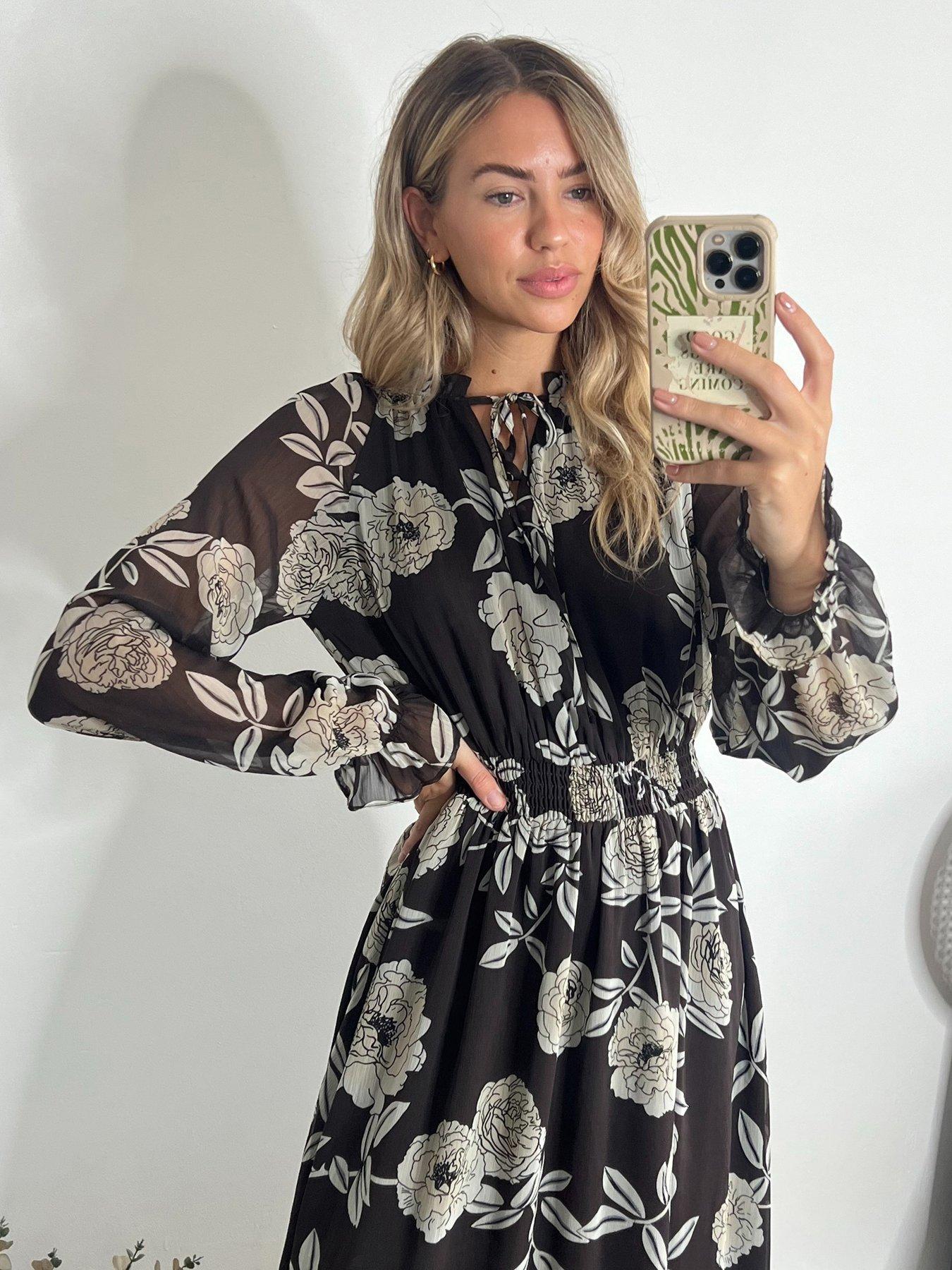 Style Cheat Gwen Dress - Brown | Very