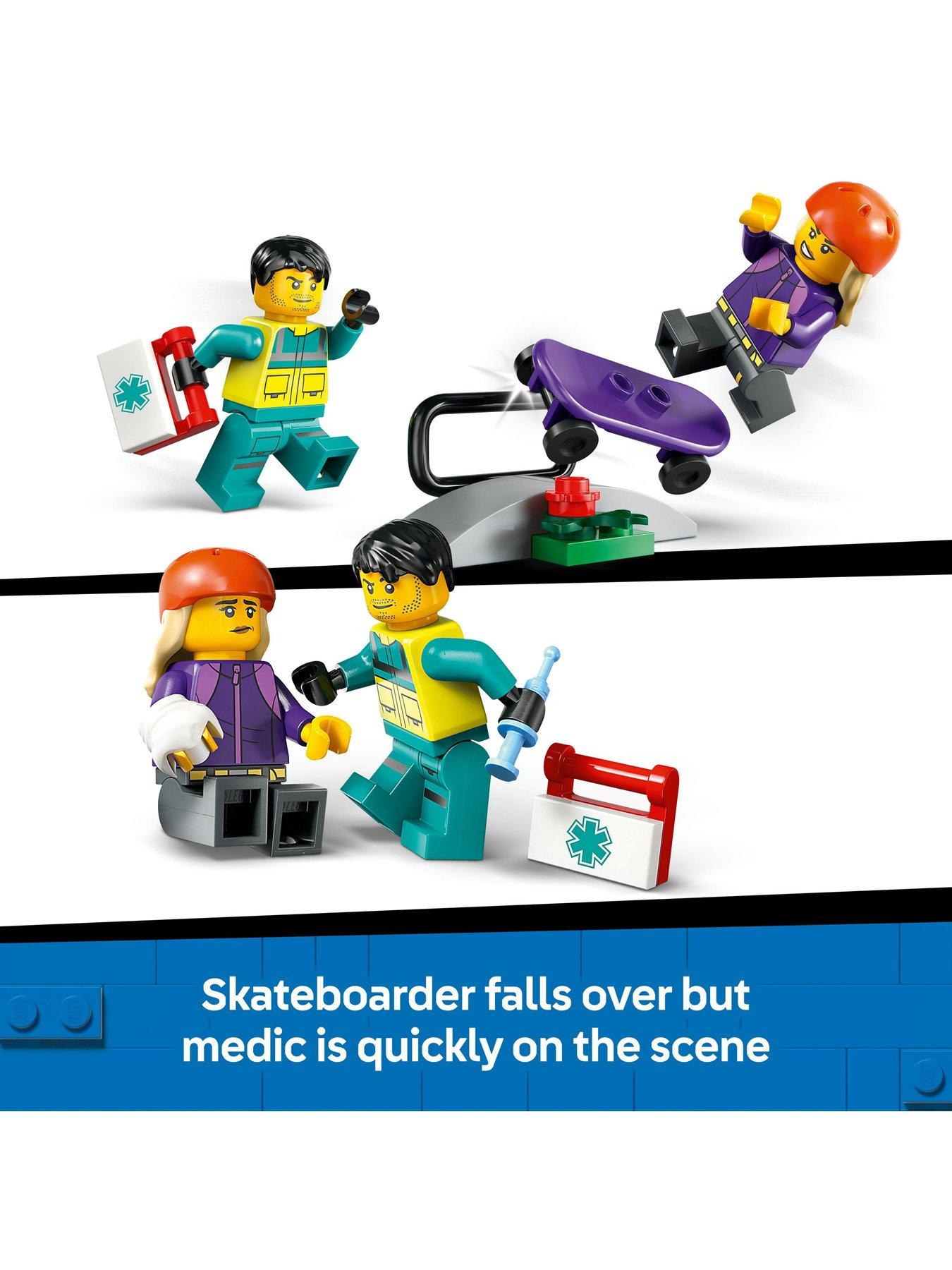 LEGO City Emergency Ambulance Toy Vehicle Set 60451 | Very