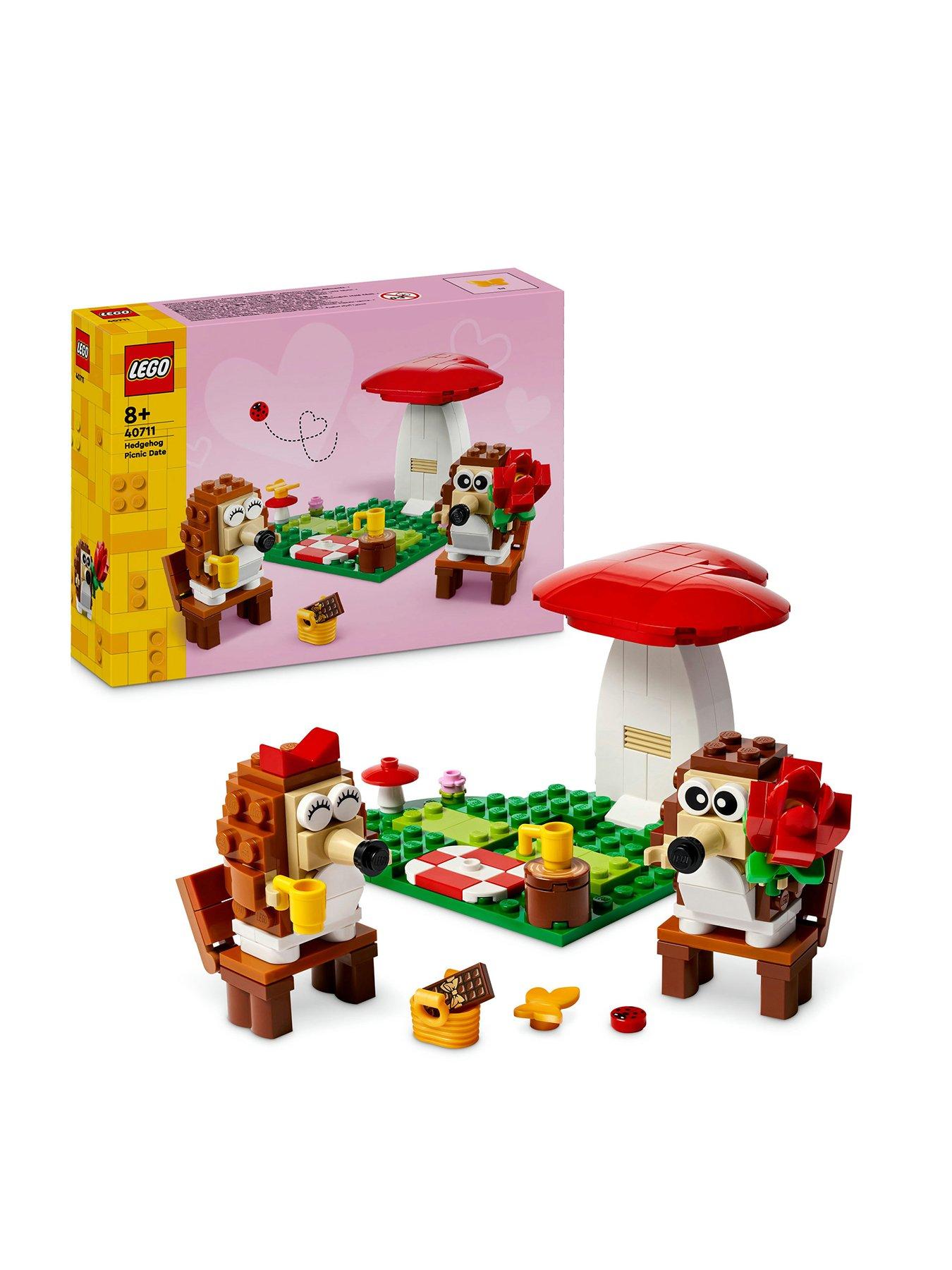 LEGO Hedgehog Picnic Date | Very