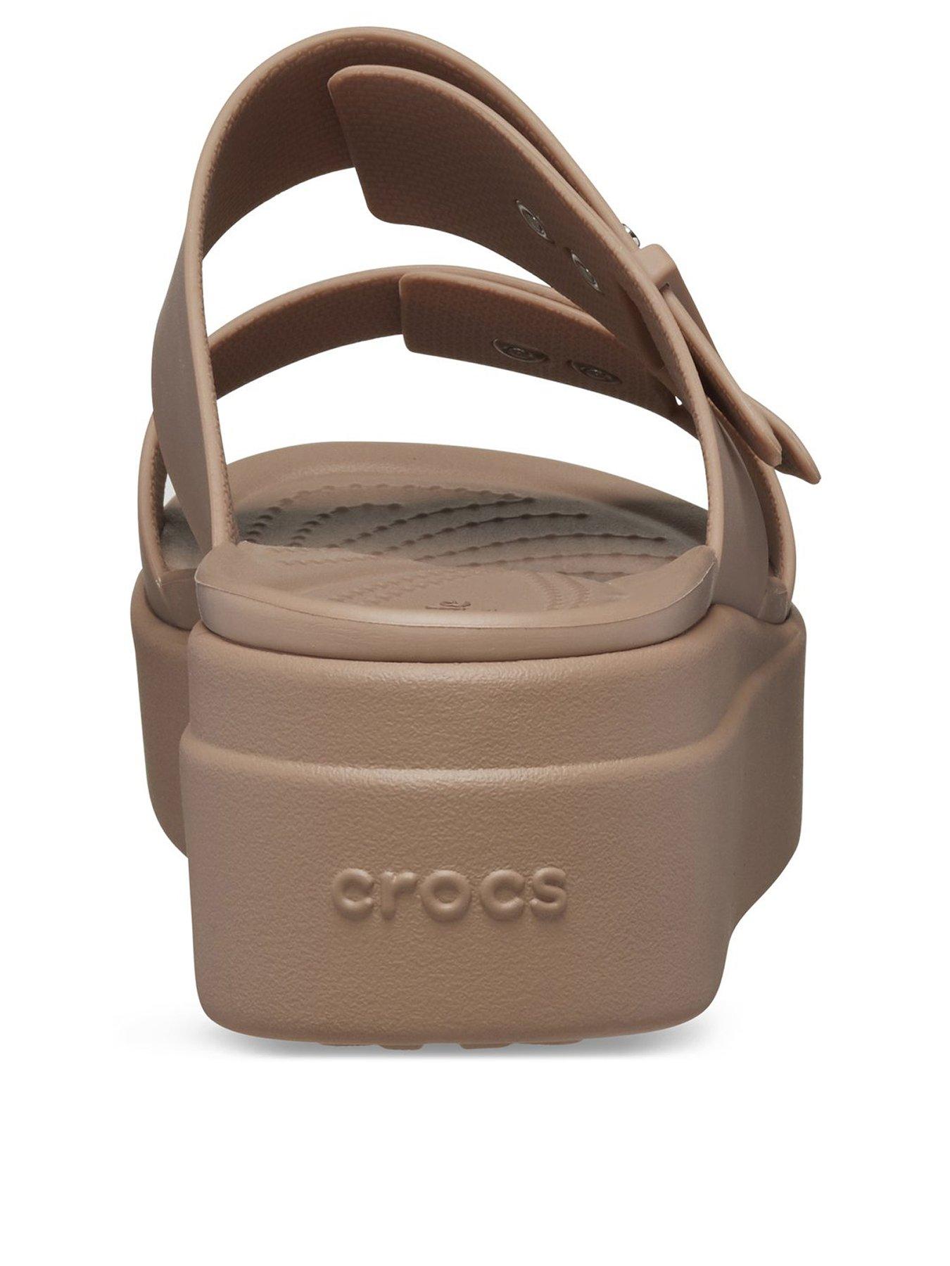 Crocs Brooklyn Buckle Flatform Sandal - Brown | Very