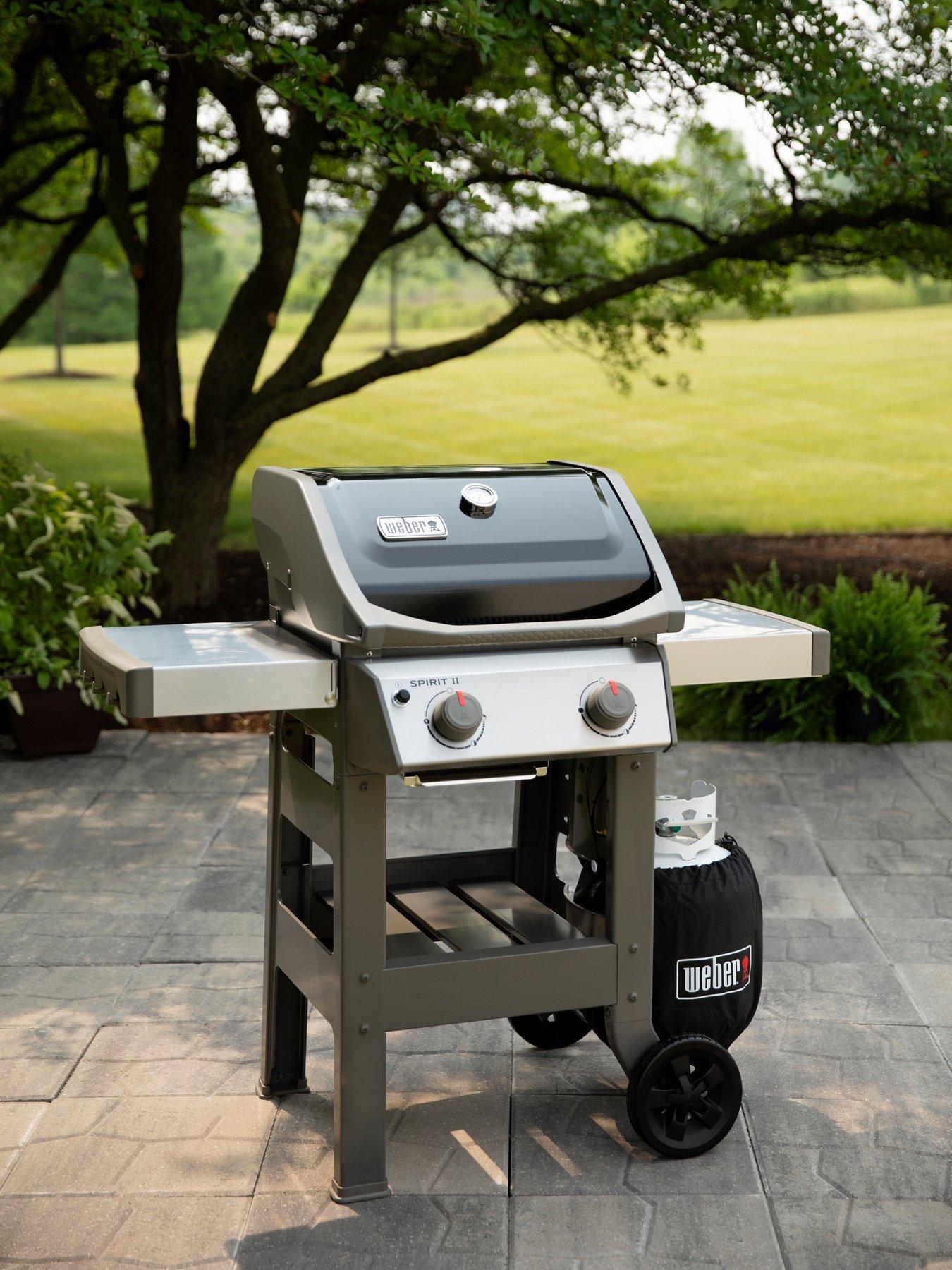 Weber Spirit II E-210 2-Burner Gas Barbecue | Very