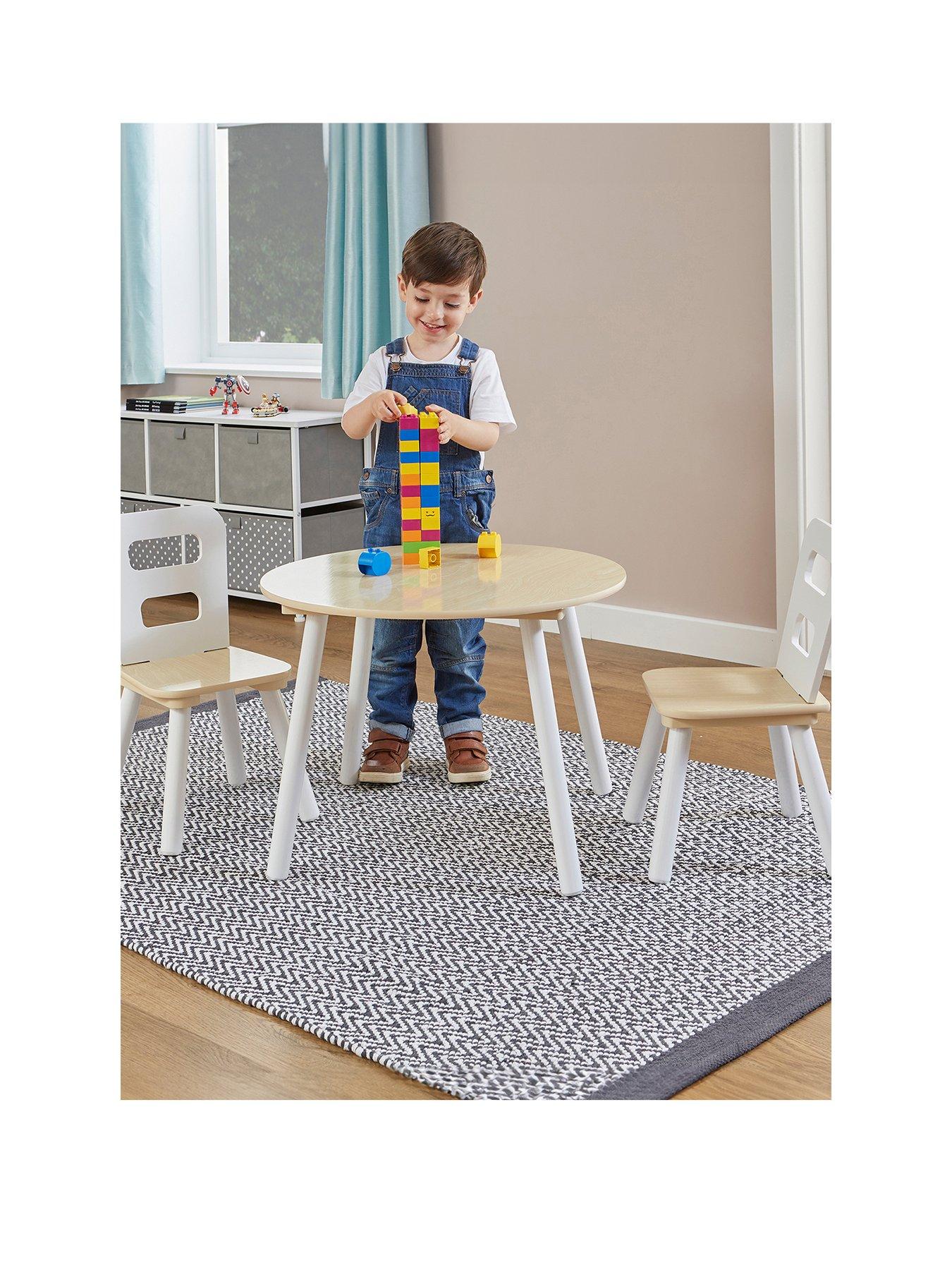 Childrens round table and chairs store