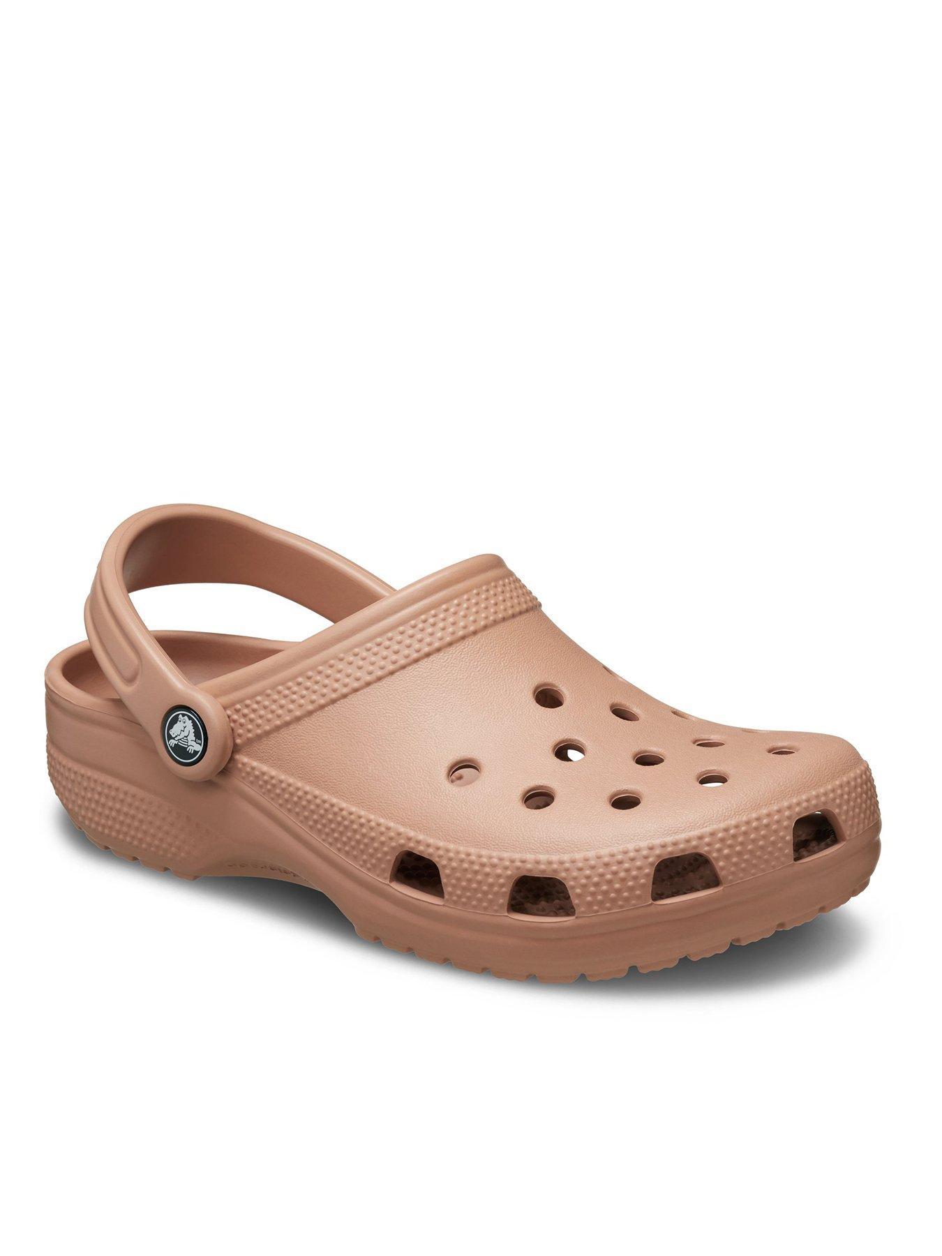 Crocs Classic - Brown | Very