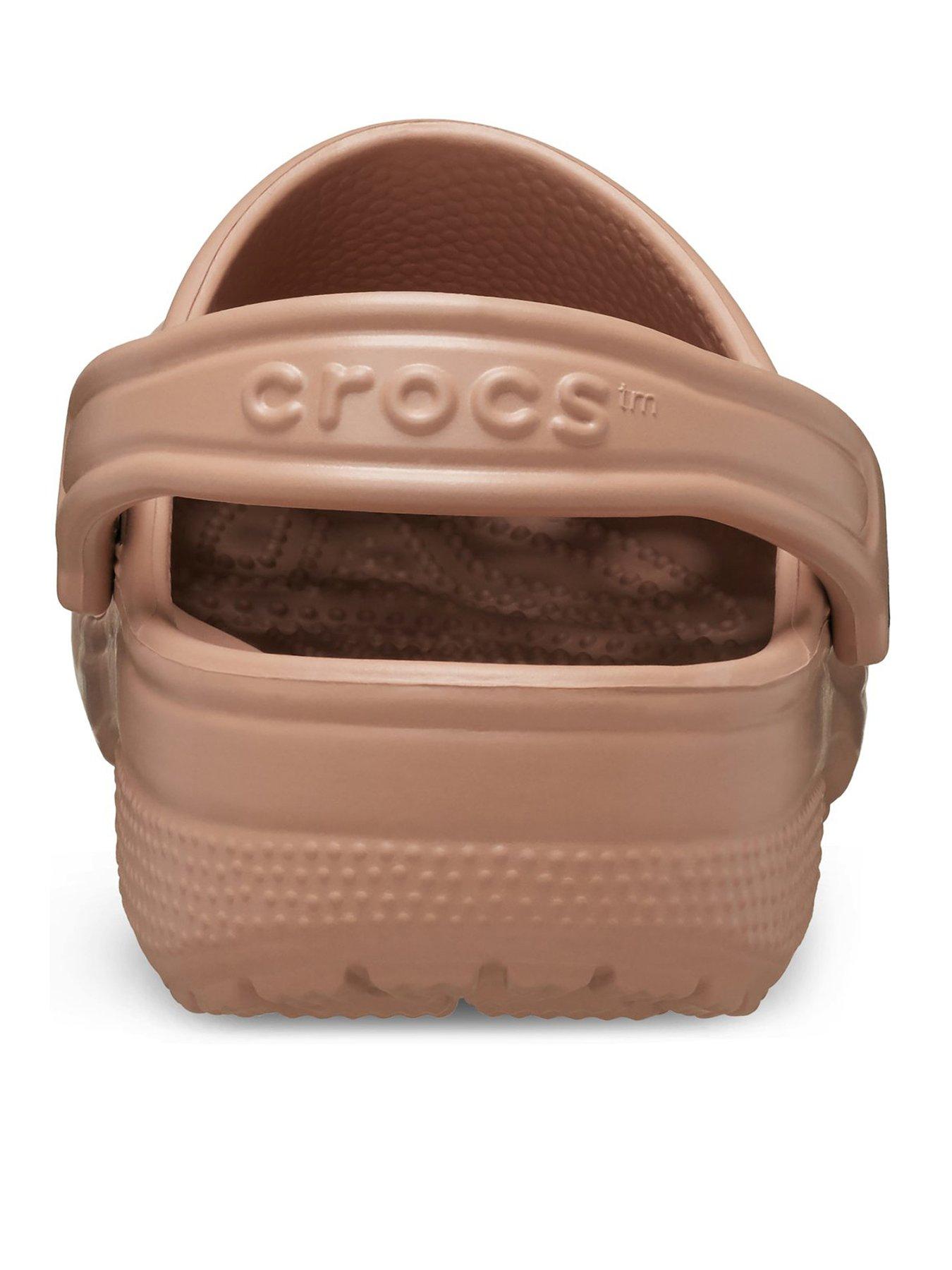 Crocs Classic - Brown | Very