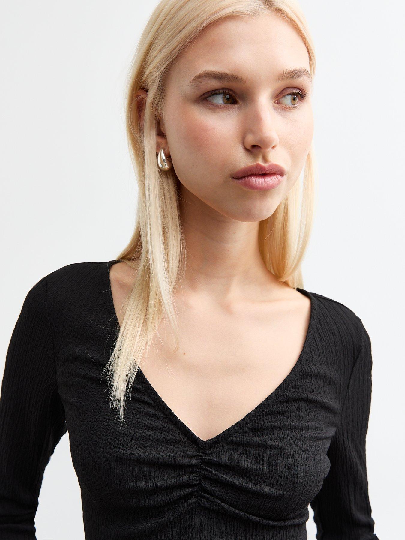 New Look Textured V-Neck Top - Black | Very