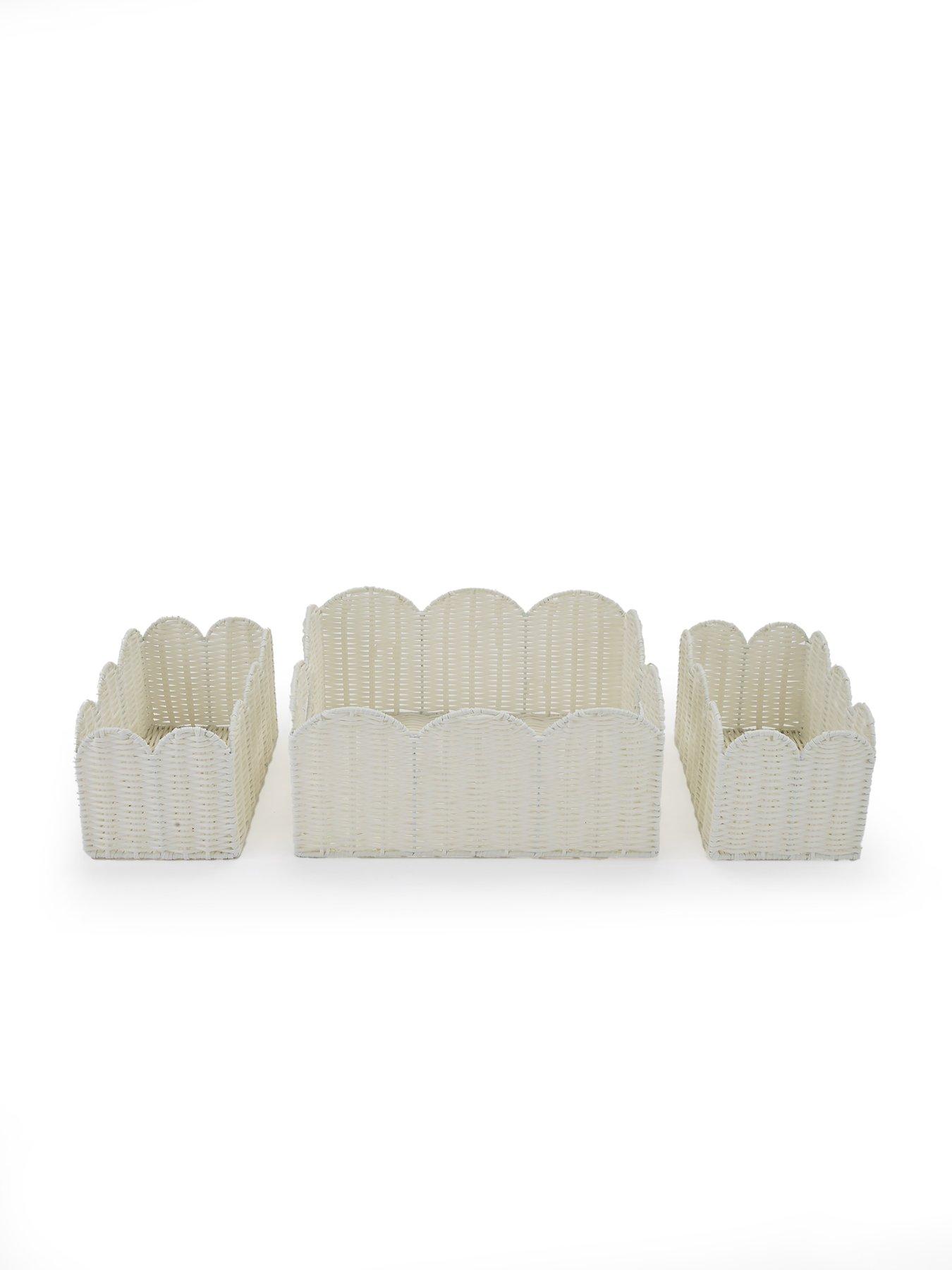 The Very Collection Set of 3 Scallop Storage Baskets | Very