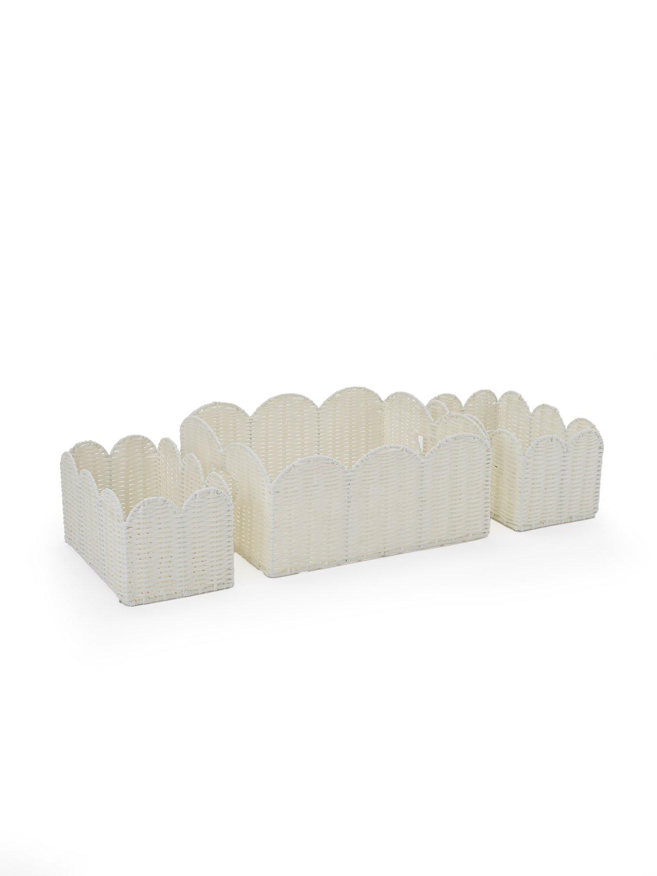 The Very Collection Set of 3 Scallop Storage Baskets | Very