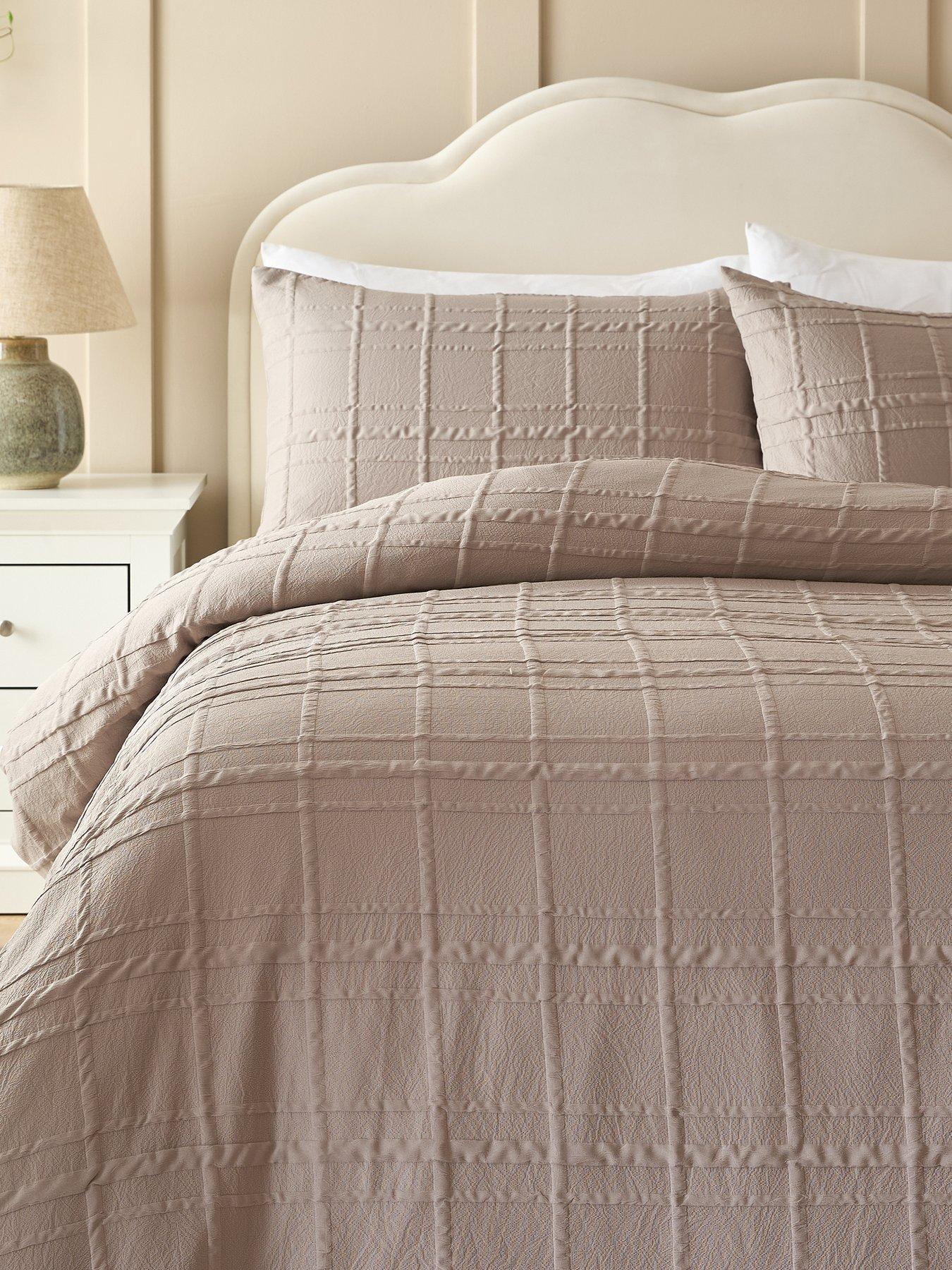 The Very Collection Country Check Jacquard Duvet Cover Set | Very