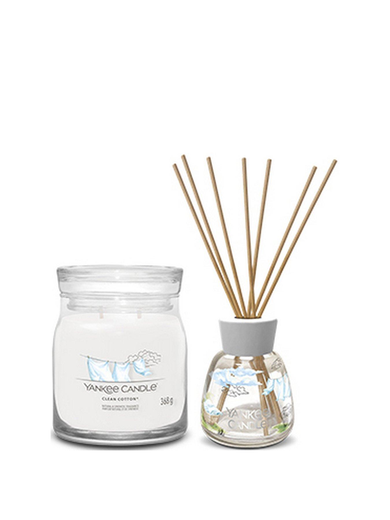 Yankee Candle Signature Clean Cotton Medium Jar with Clean Cotton Reed ...