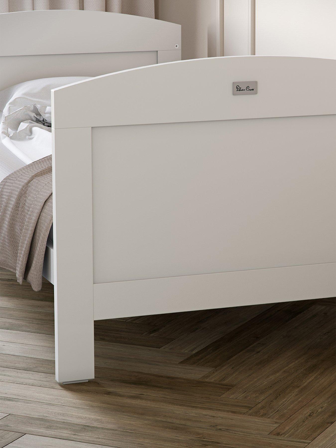 Silver Cross Valencia Cot Bed and TrueFit Cot Mattress | Very