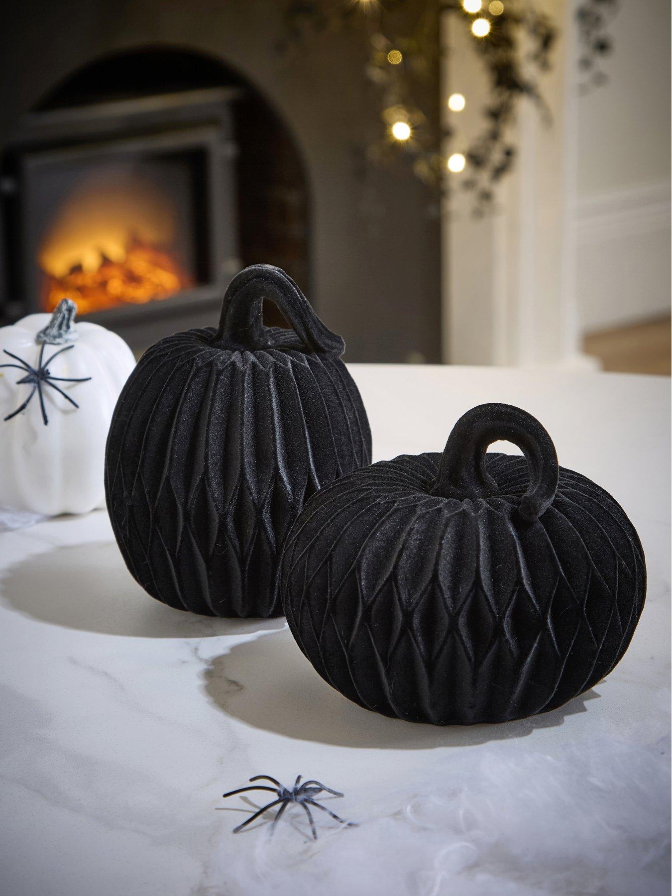 Very Home Set of 2 Halloween Velvet Effect Poly Resin Pumpkin ...